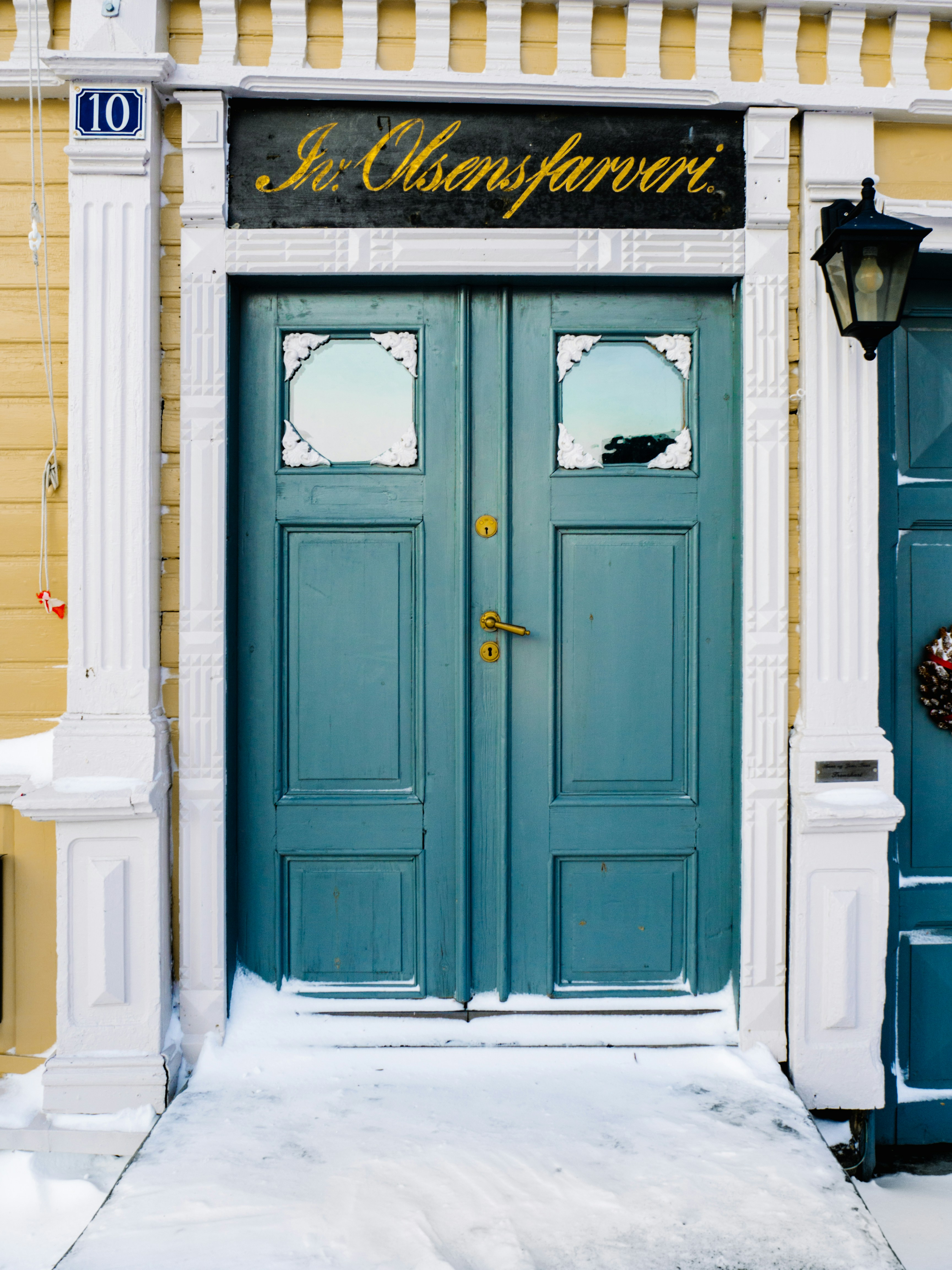 The Timeless Entrance of Olsen's Workshop