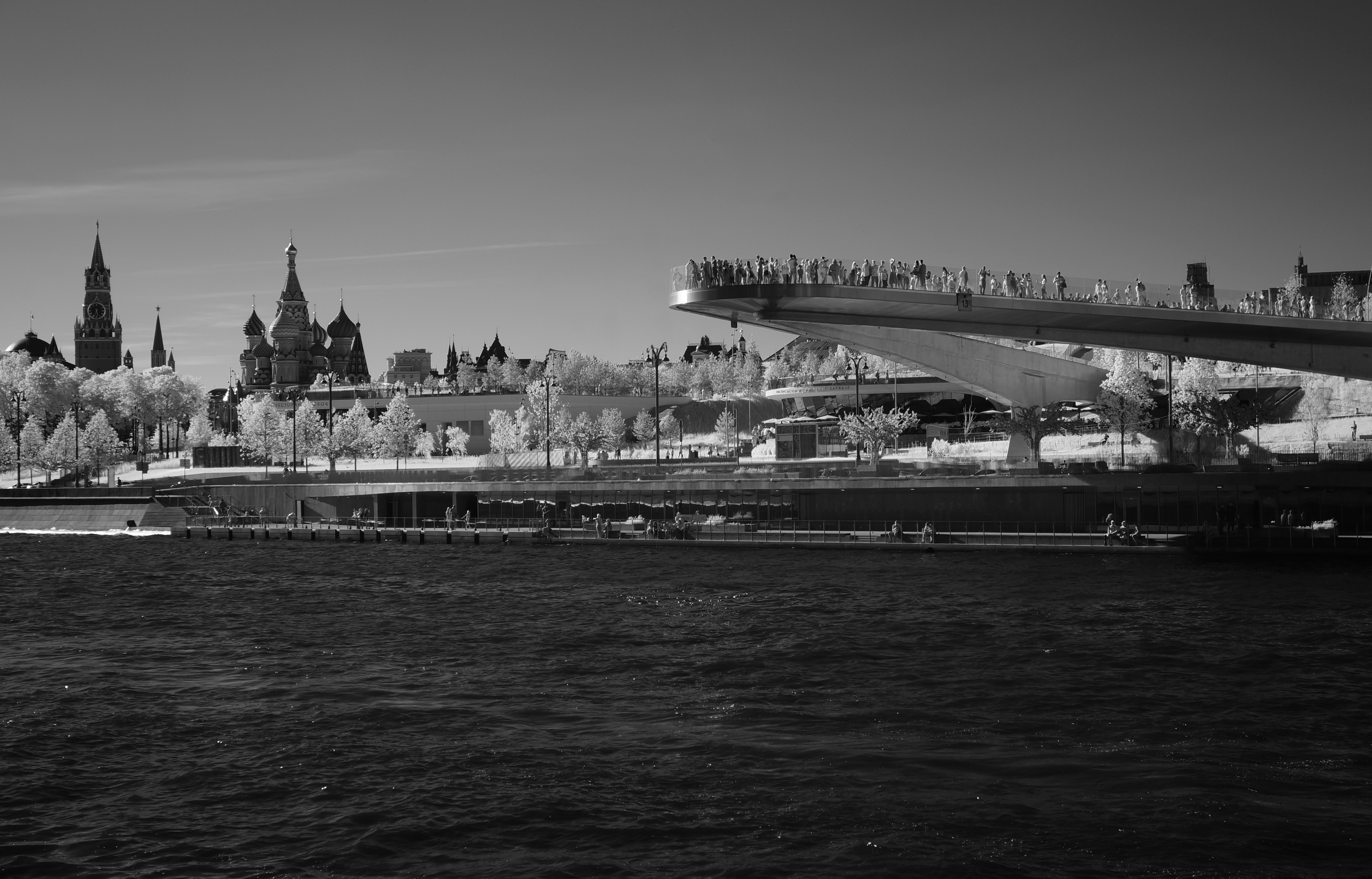 Urban Serenity: A Modern Perspective on Historic Landscapes