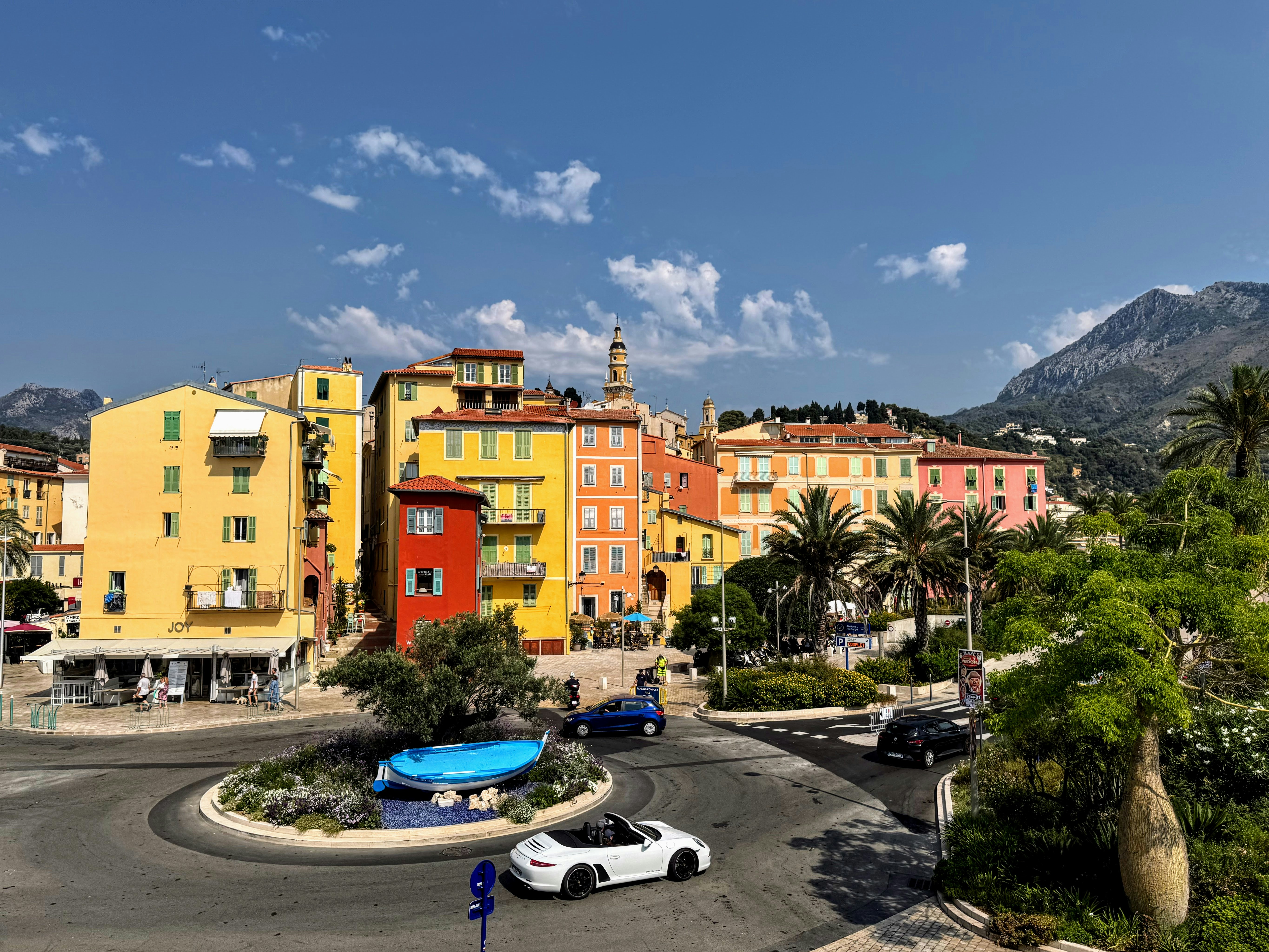 Vibrant Coastal Charm: A Glimpse of Mediterranean Life