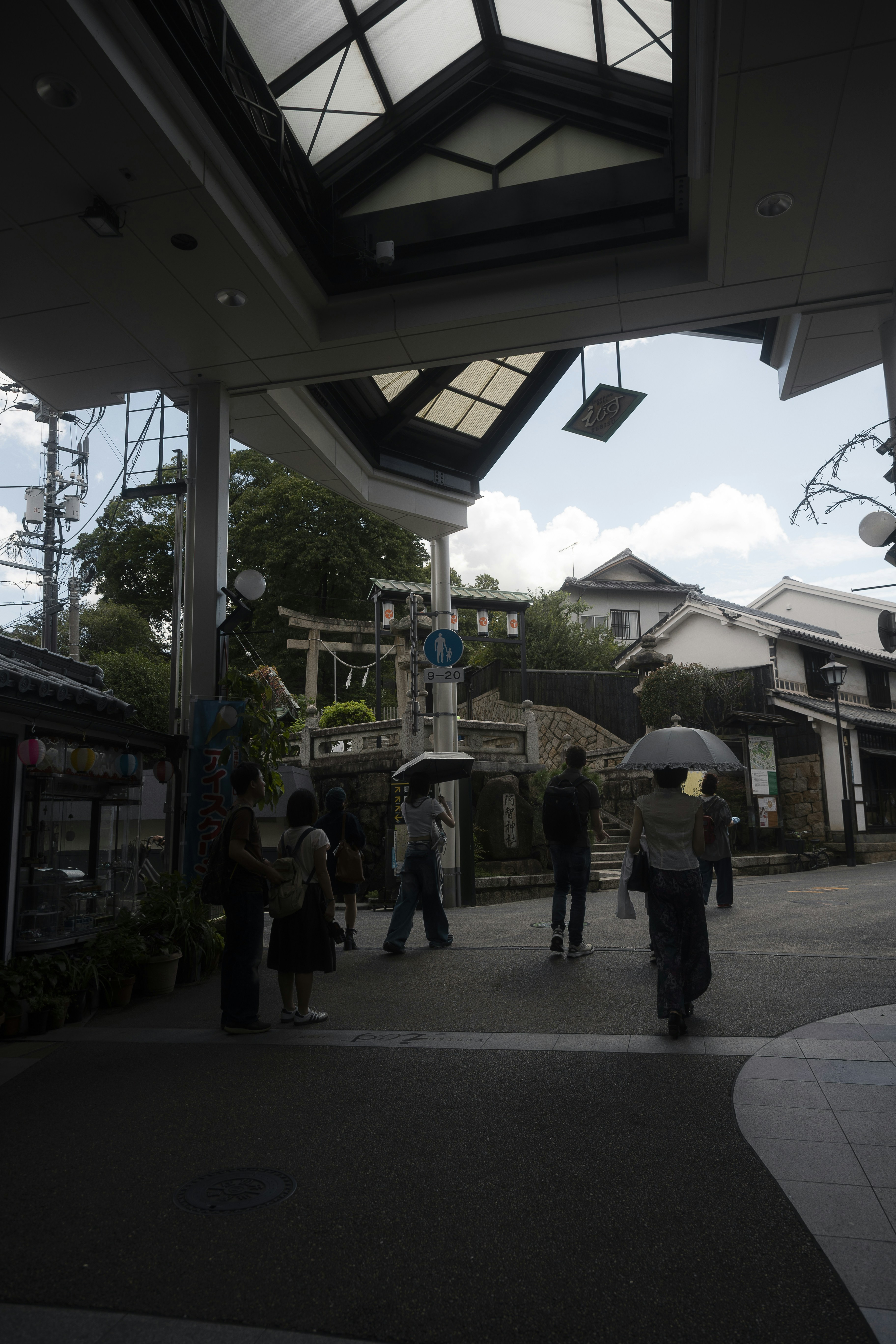 Urban Serenity: A Glimpse into Everyday Life
