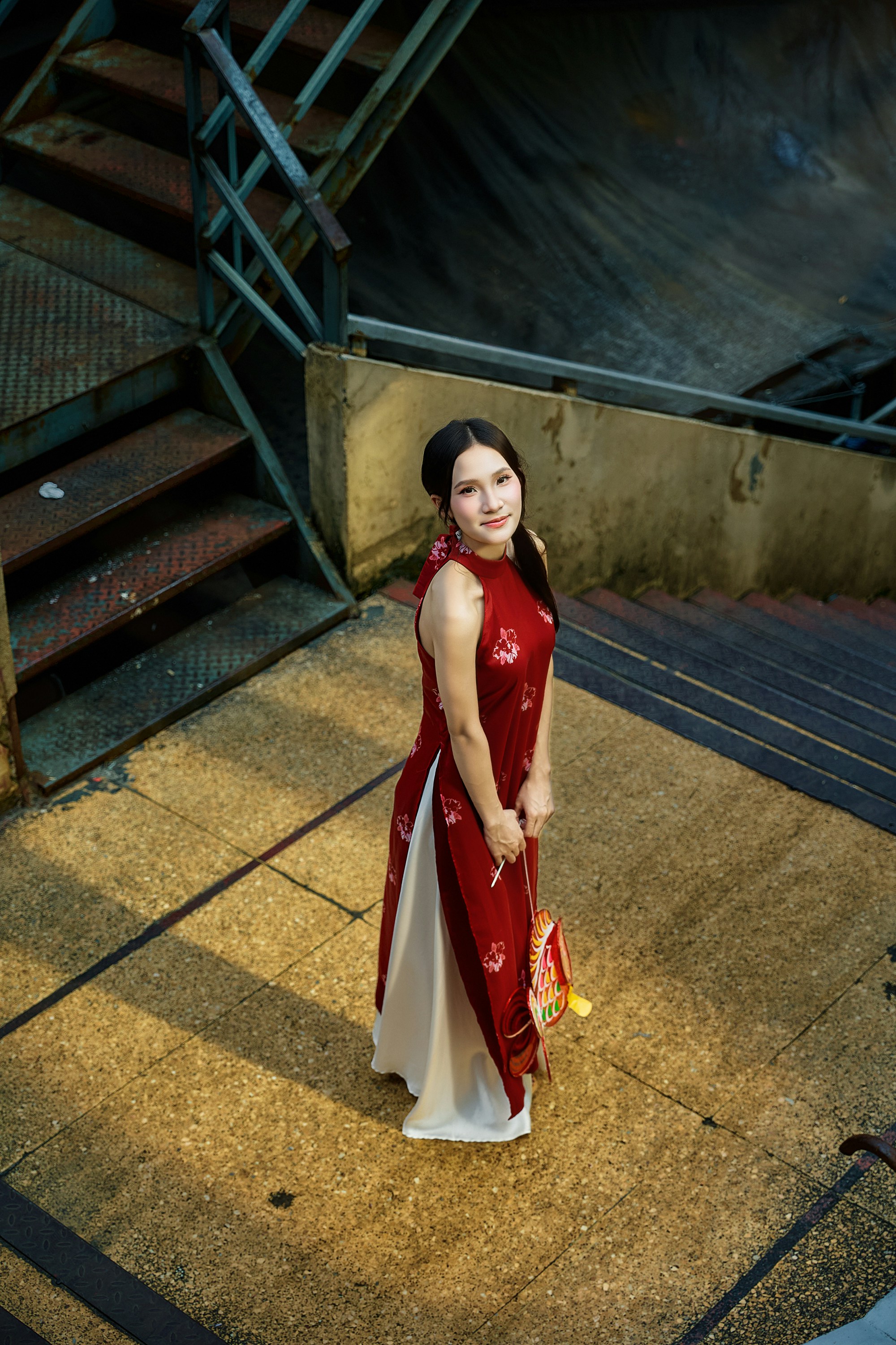 Elegance Amidst Urban Geometry