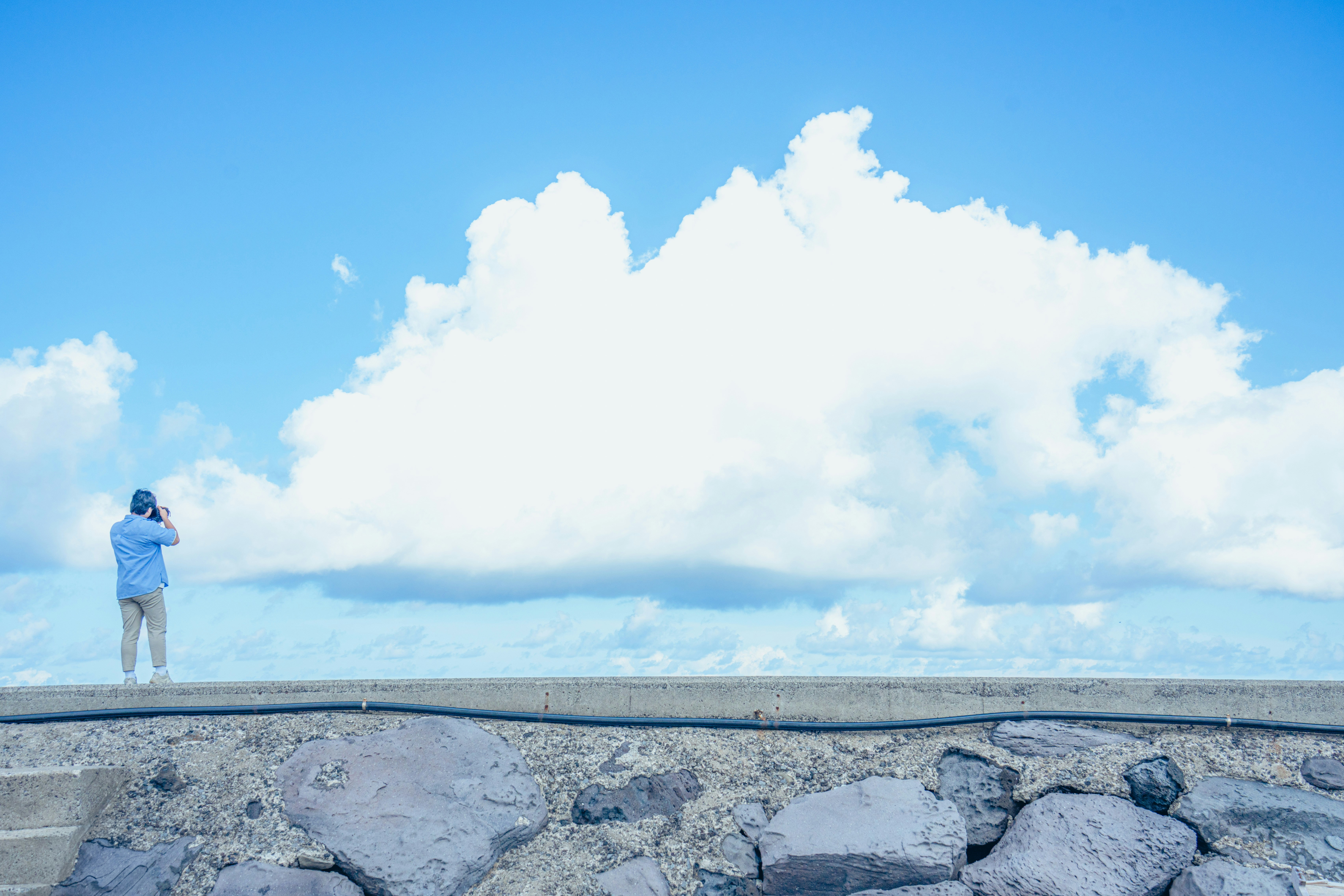 Chasing the Horizon: A Photographer's Solitude