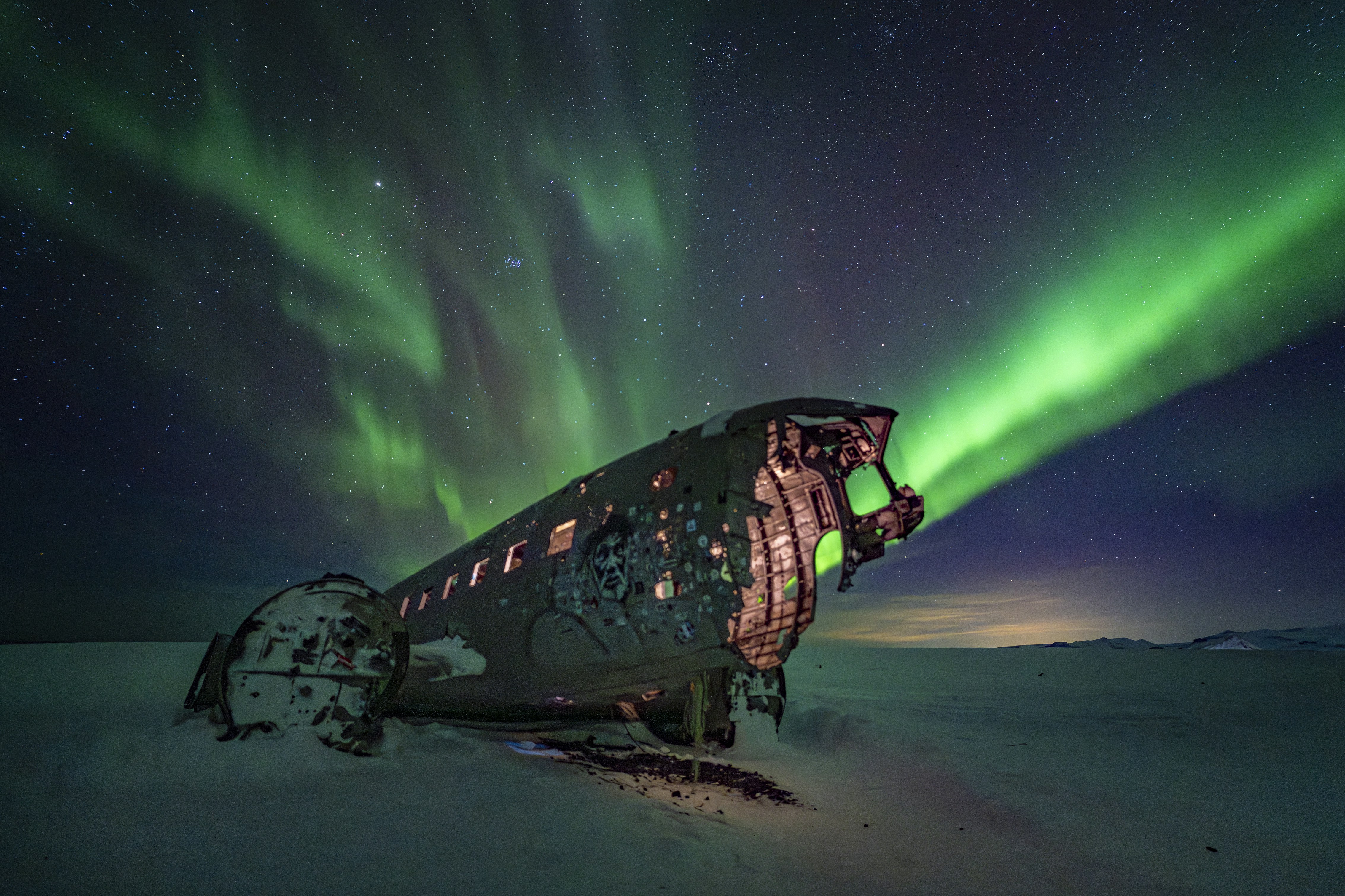 Echoes of Flight Beneath the Aurora