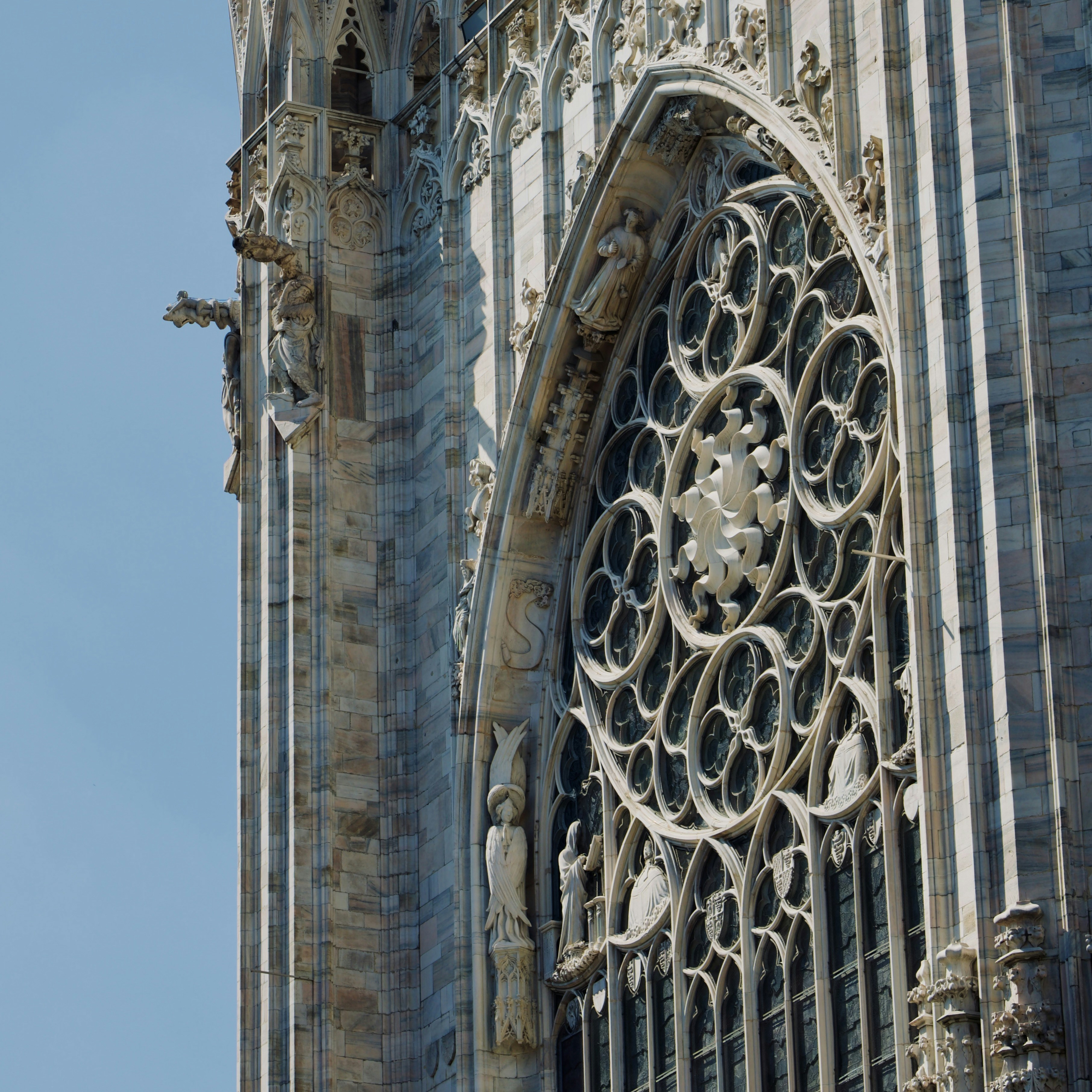 Photo by Garvit Nama with Sony Alpha 7R II