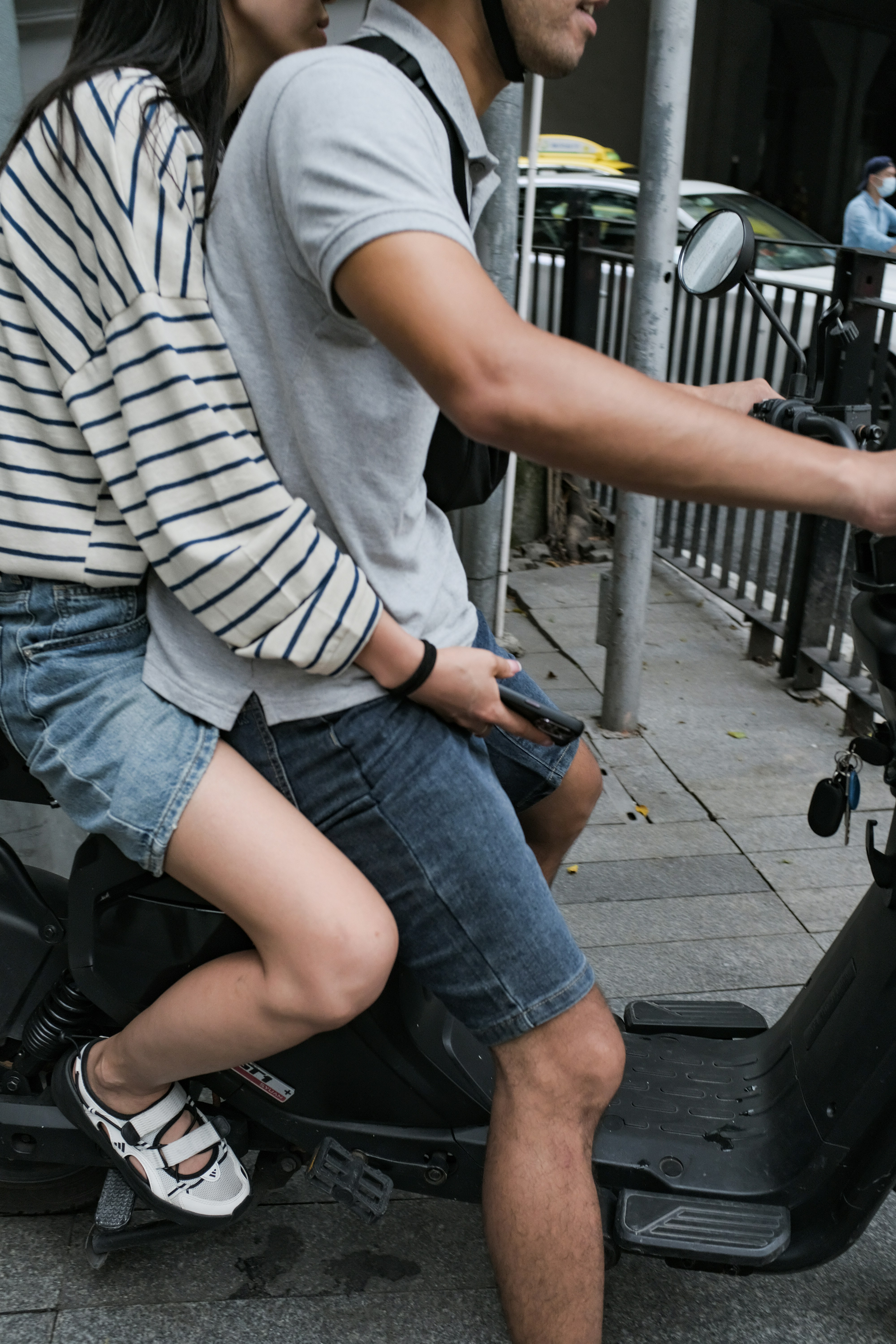 Urban Duo in Motion