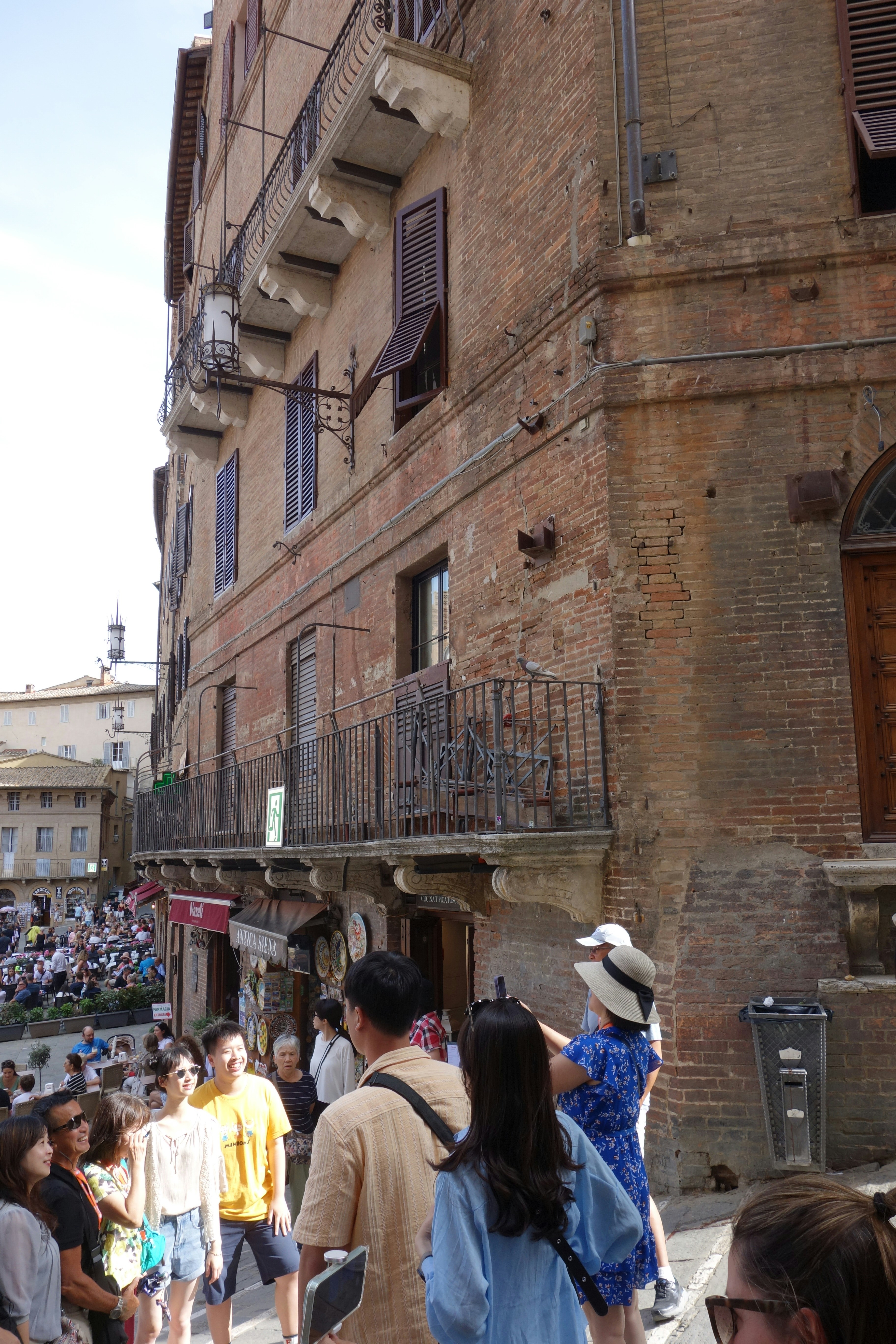 A Vibrant Gathering in the Heart of Siena