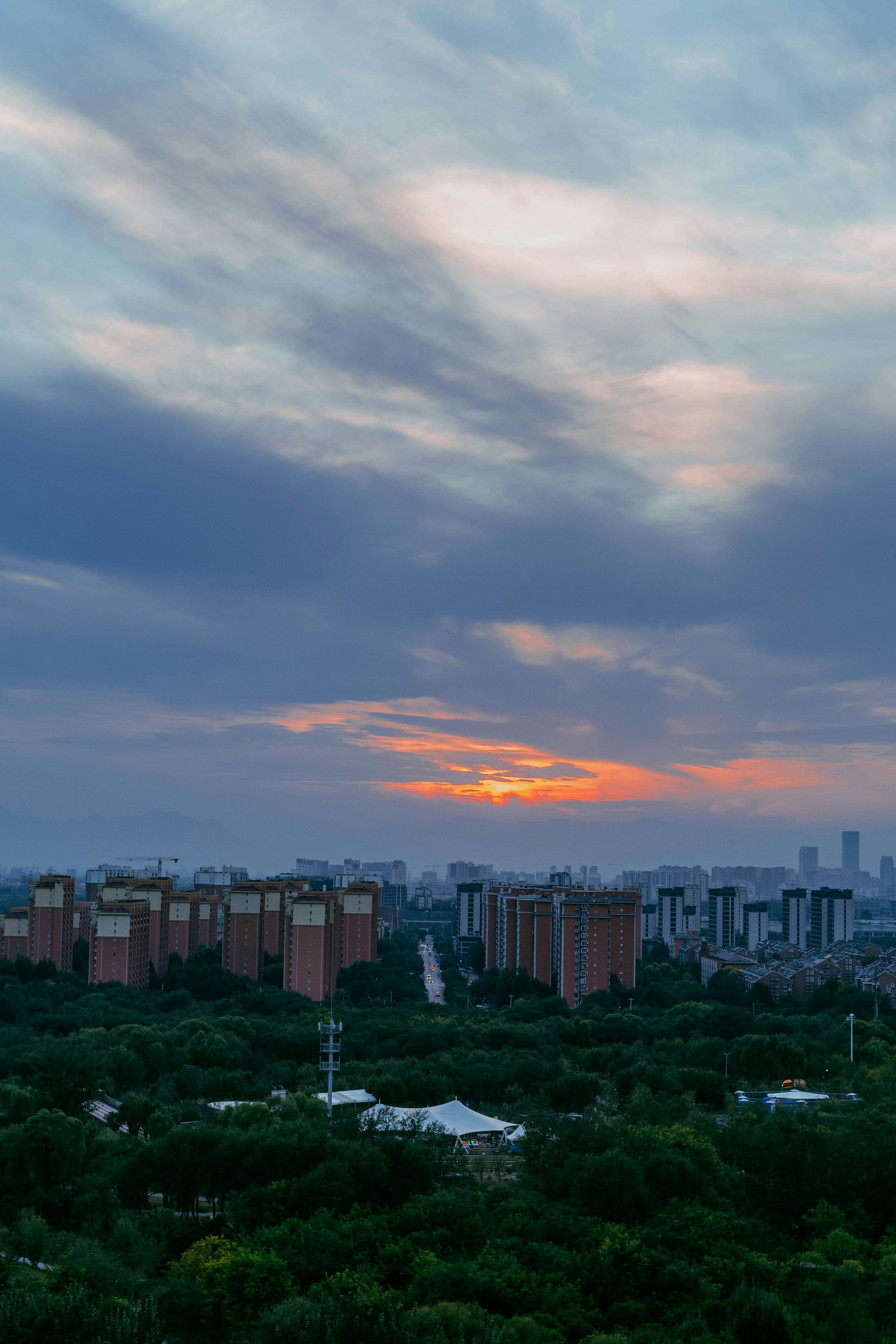 Urban Twilight: A Symphony of Light and Shadows