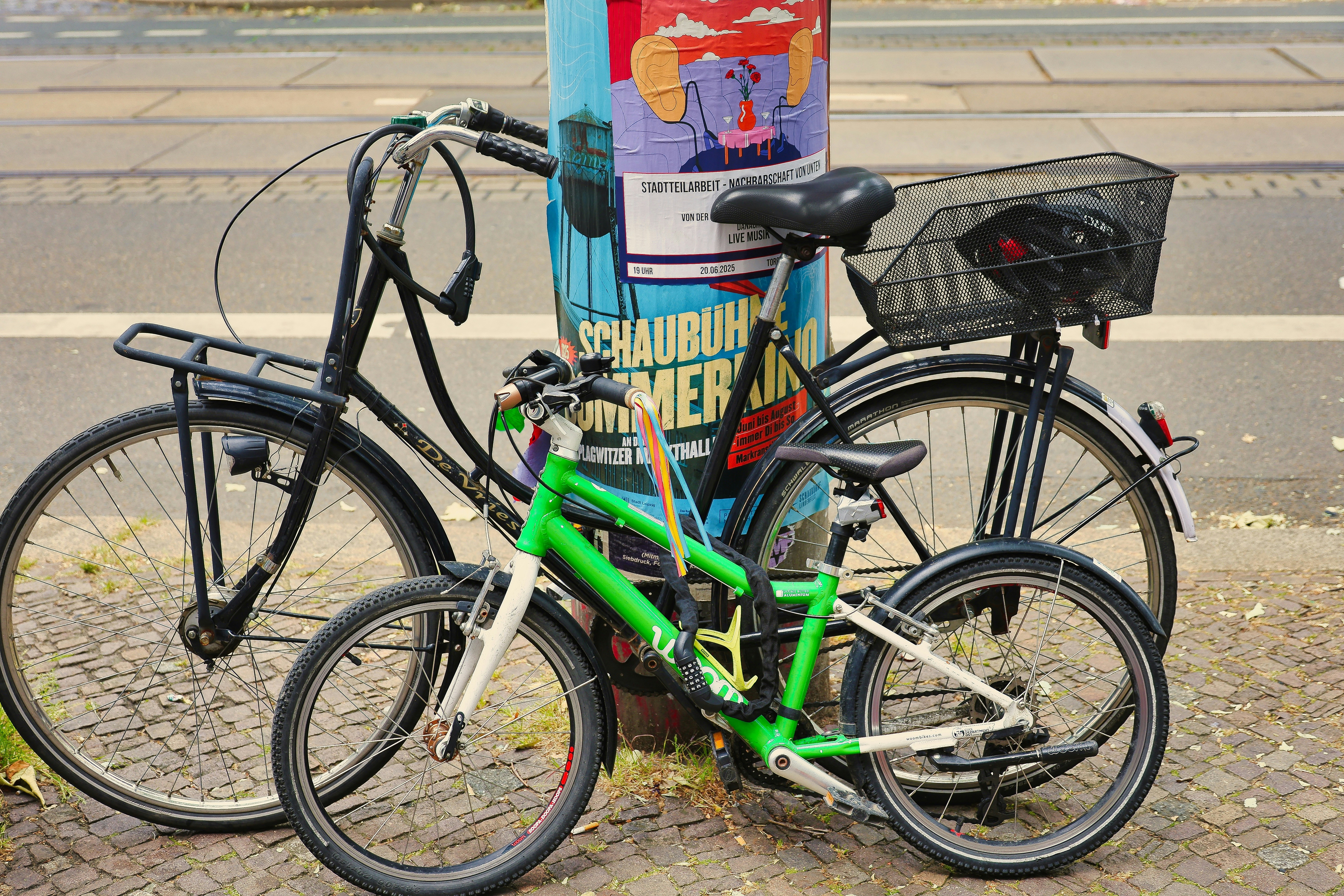 Urban Harmony: The Bicycle Duo