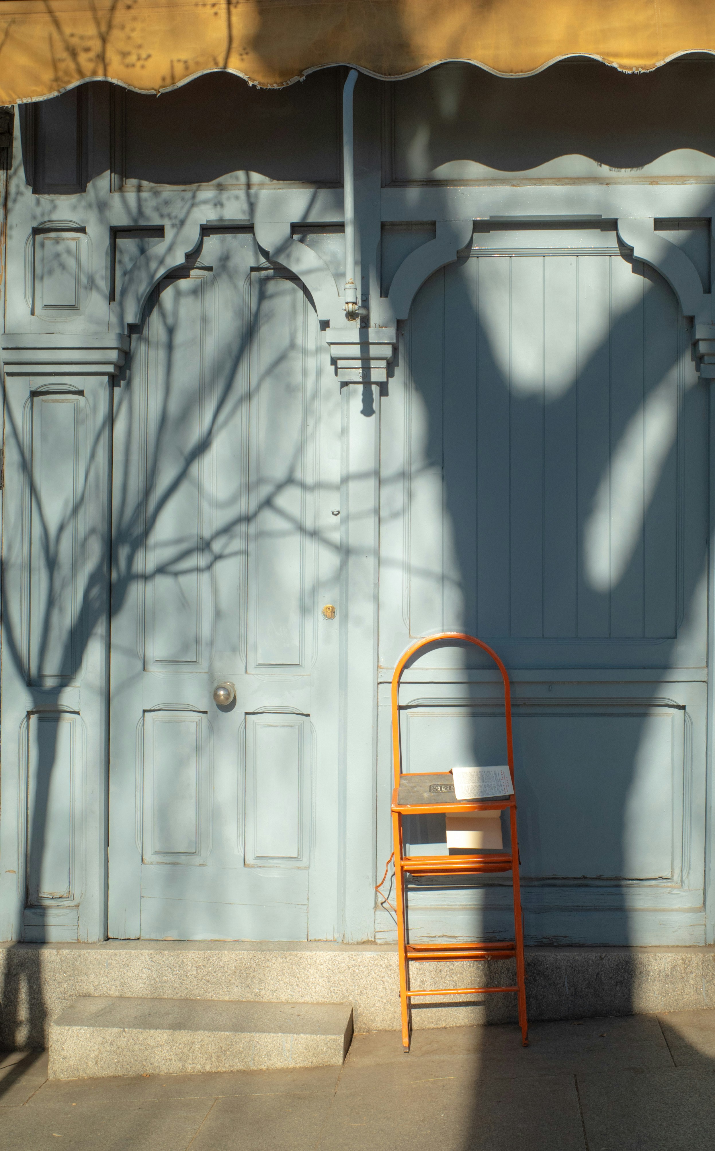 Echoes of Simplicity: A Chair's Solitude