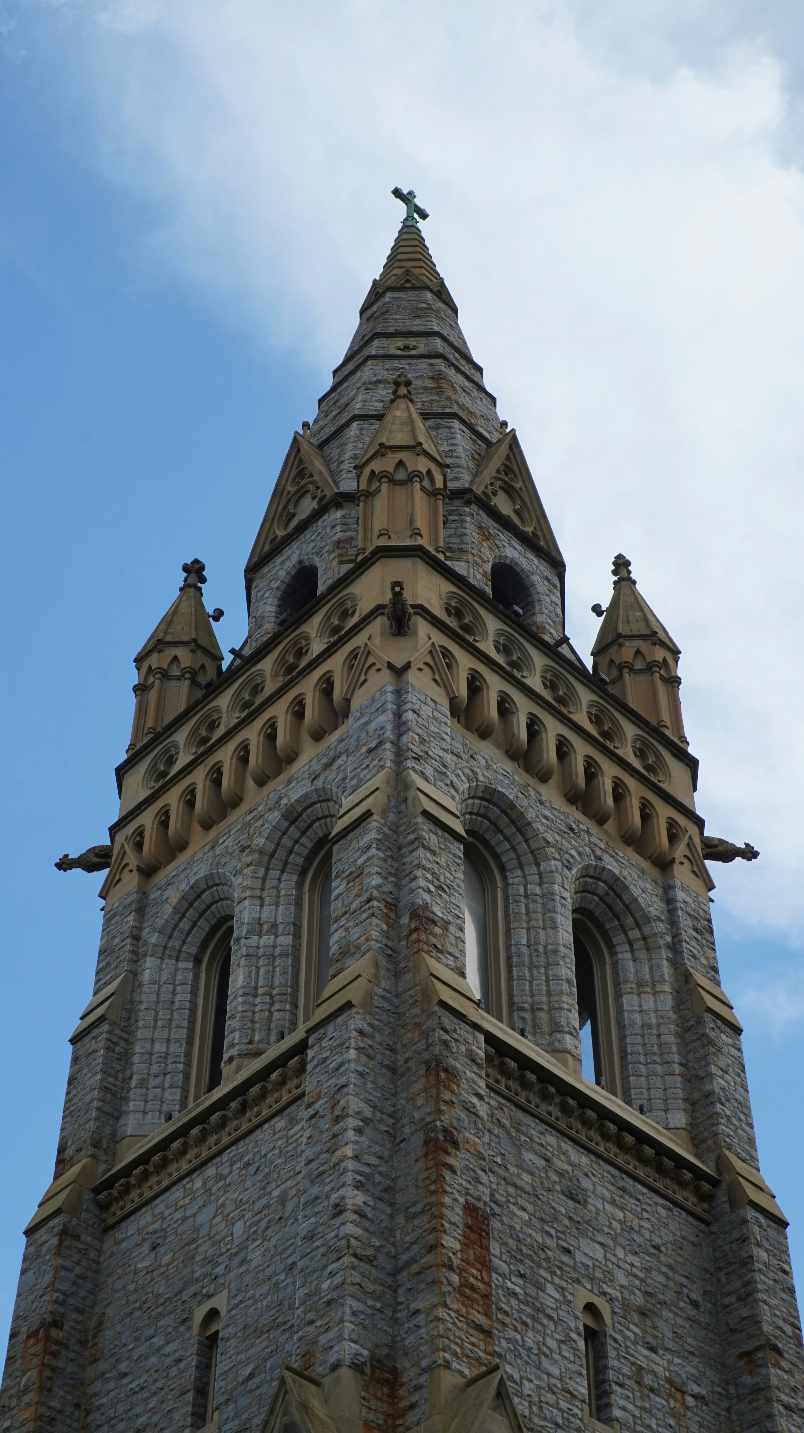 Reaching for the Sky: A Towering Tribute to Craftsmanship
