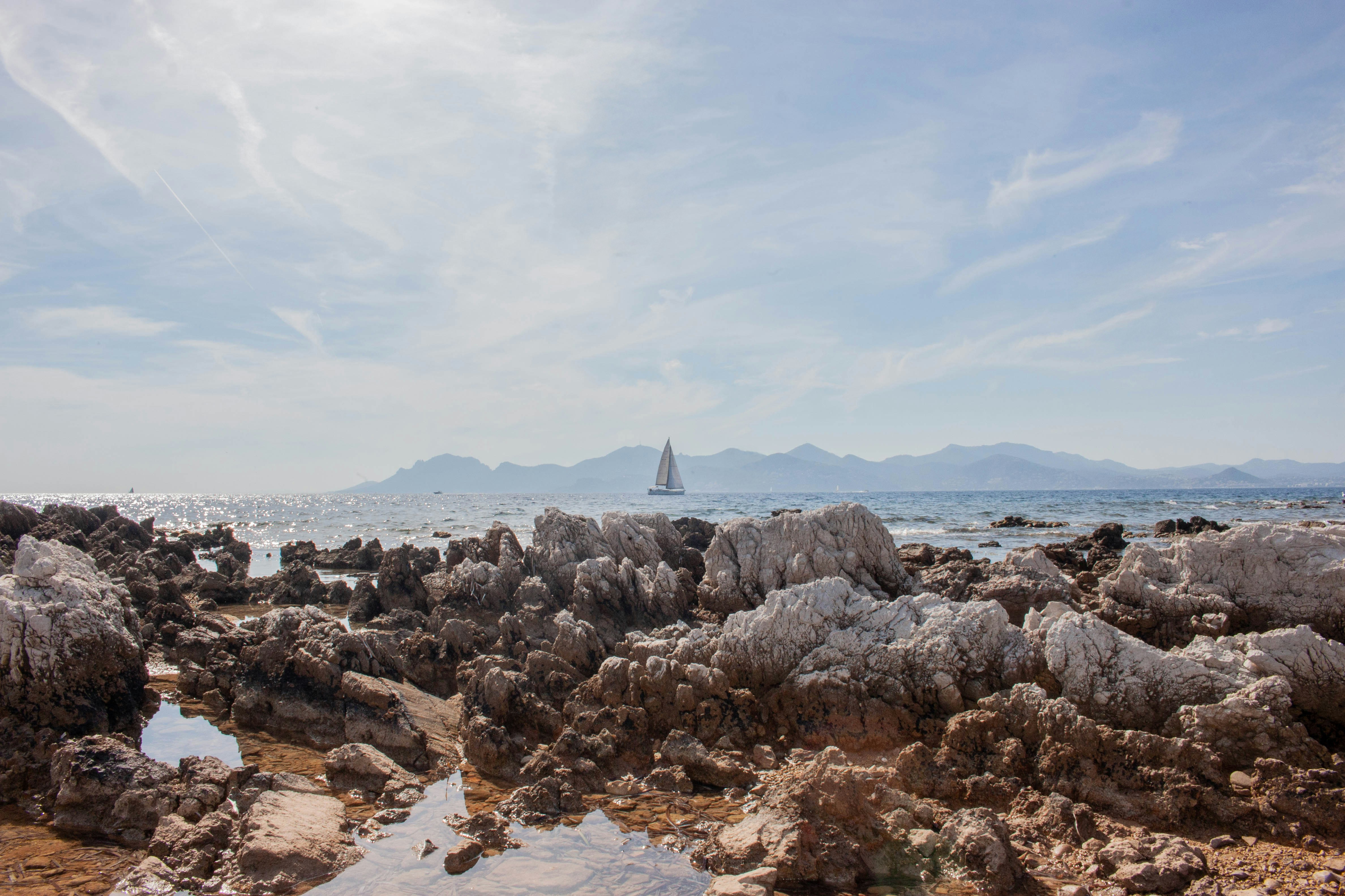 Horizon Sail Over a Sea of Granite