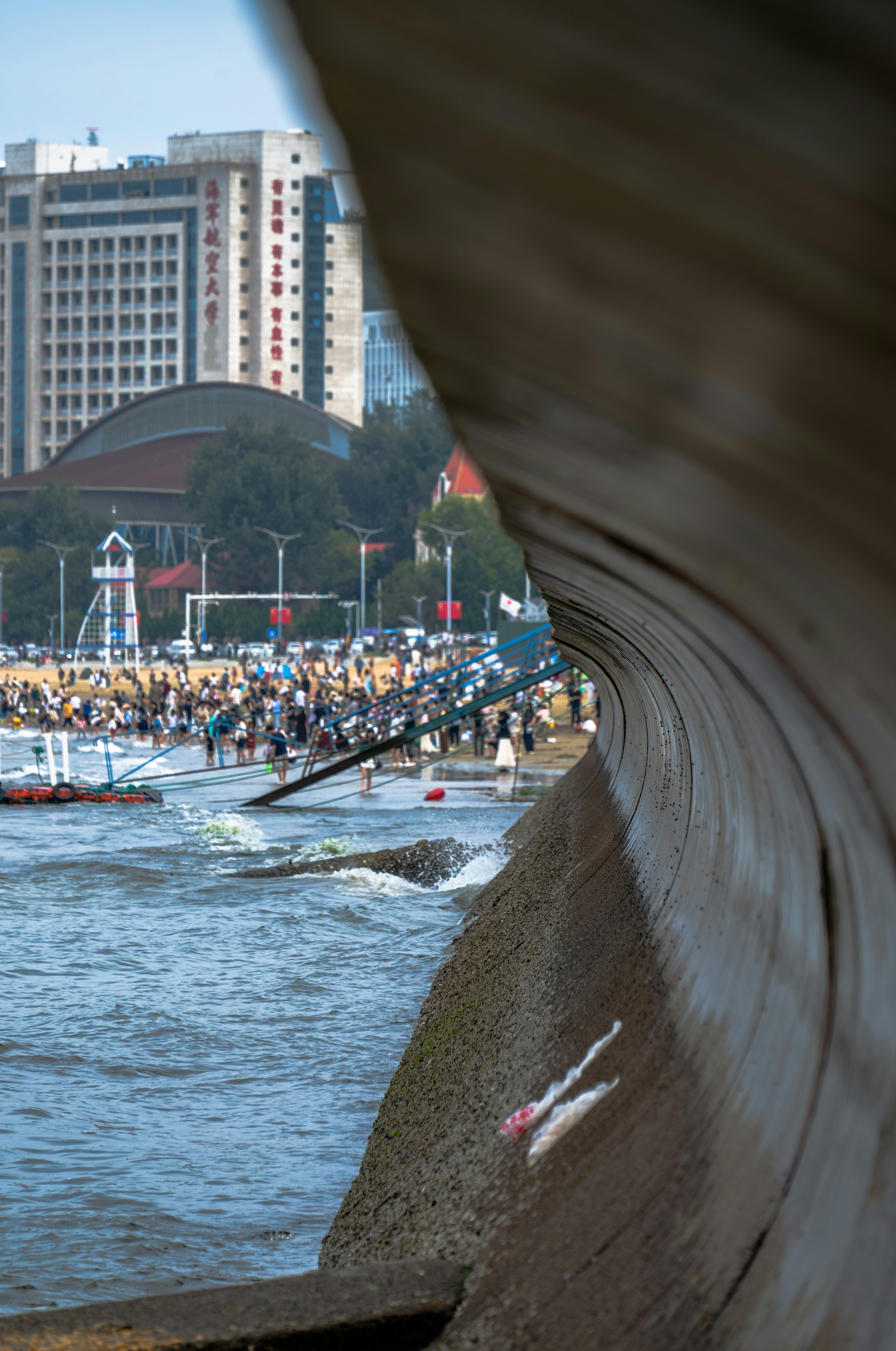 Curved Perspectives at the Shoreline
