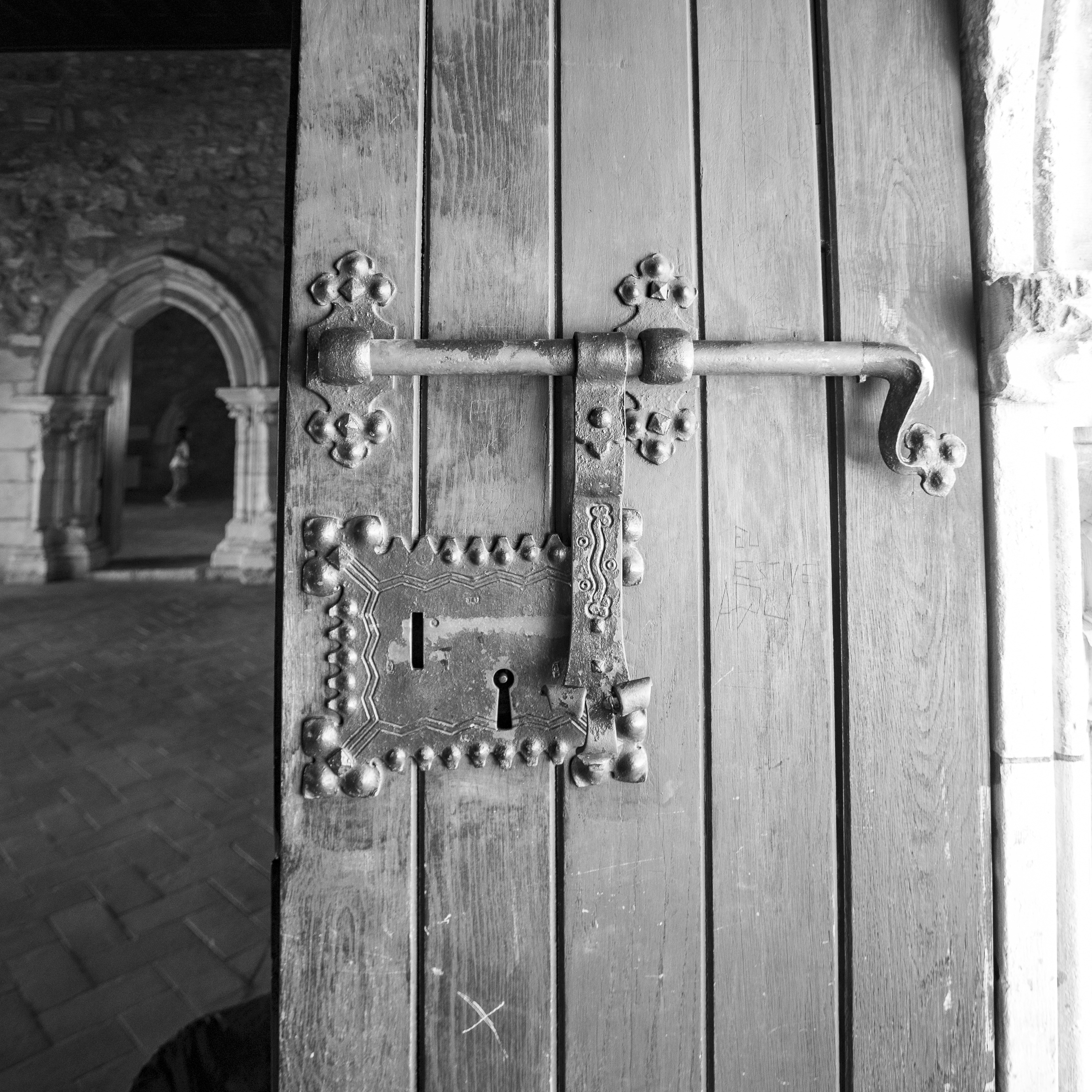Guardian of the Threshold: A Study in Architectural Detail