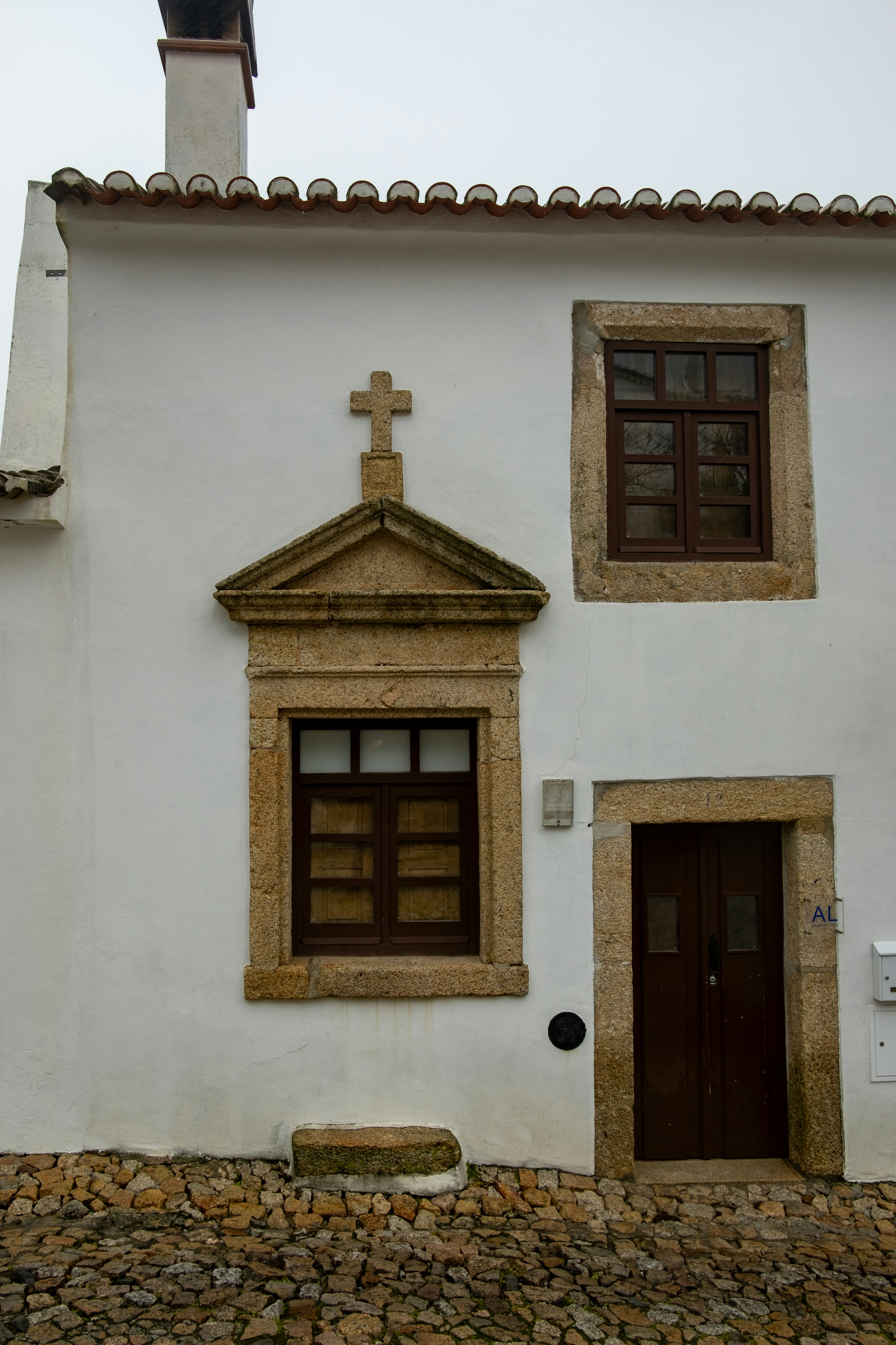 A Timeless Facade: Architectural Harmony in Stone and Wood