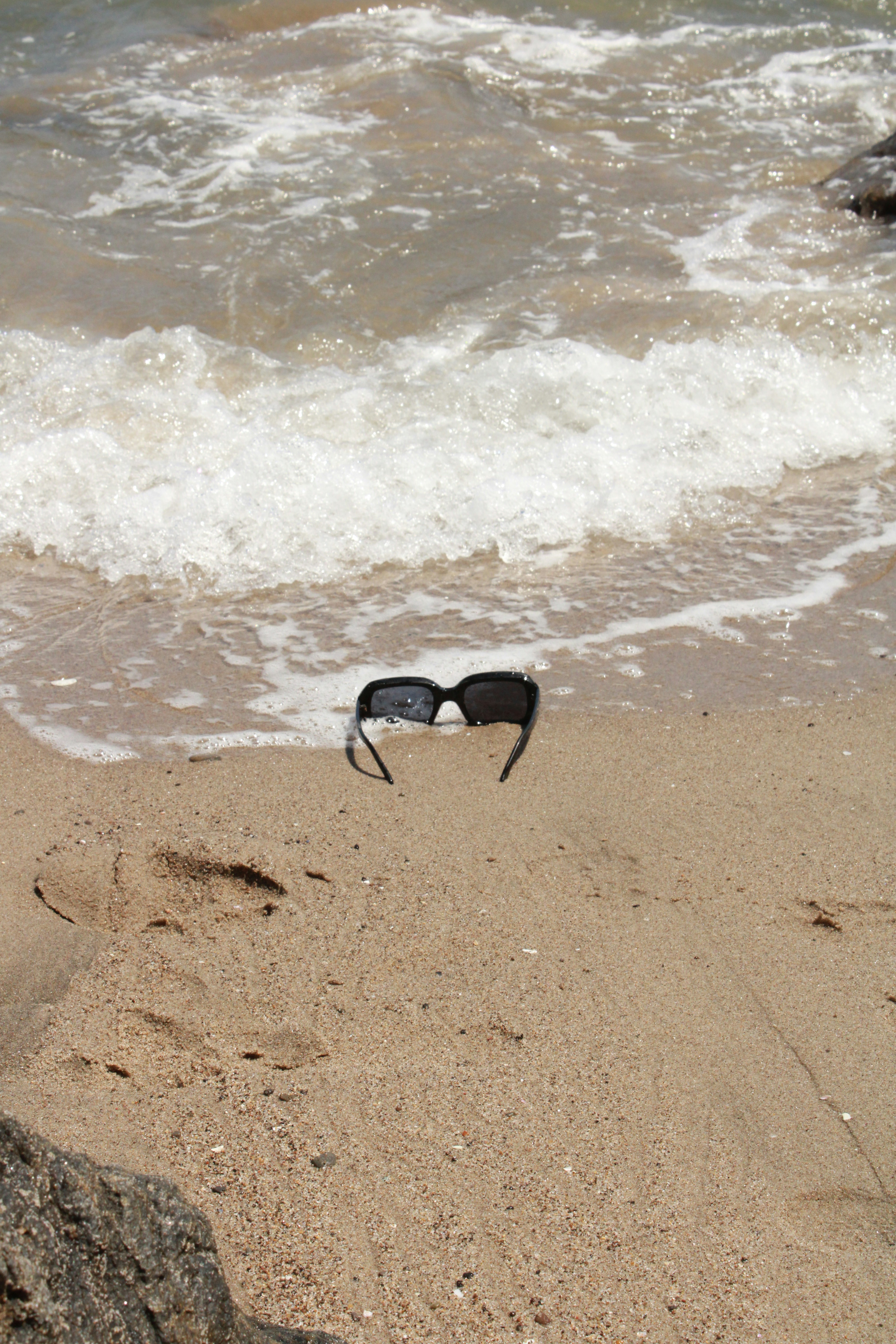 Forgotten Shades: A Beachside Tale