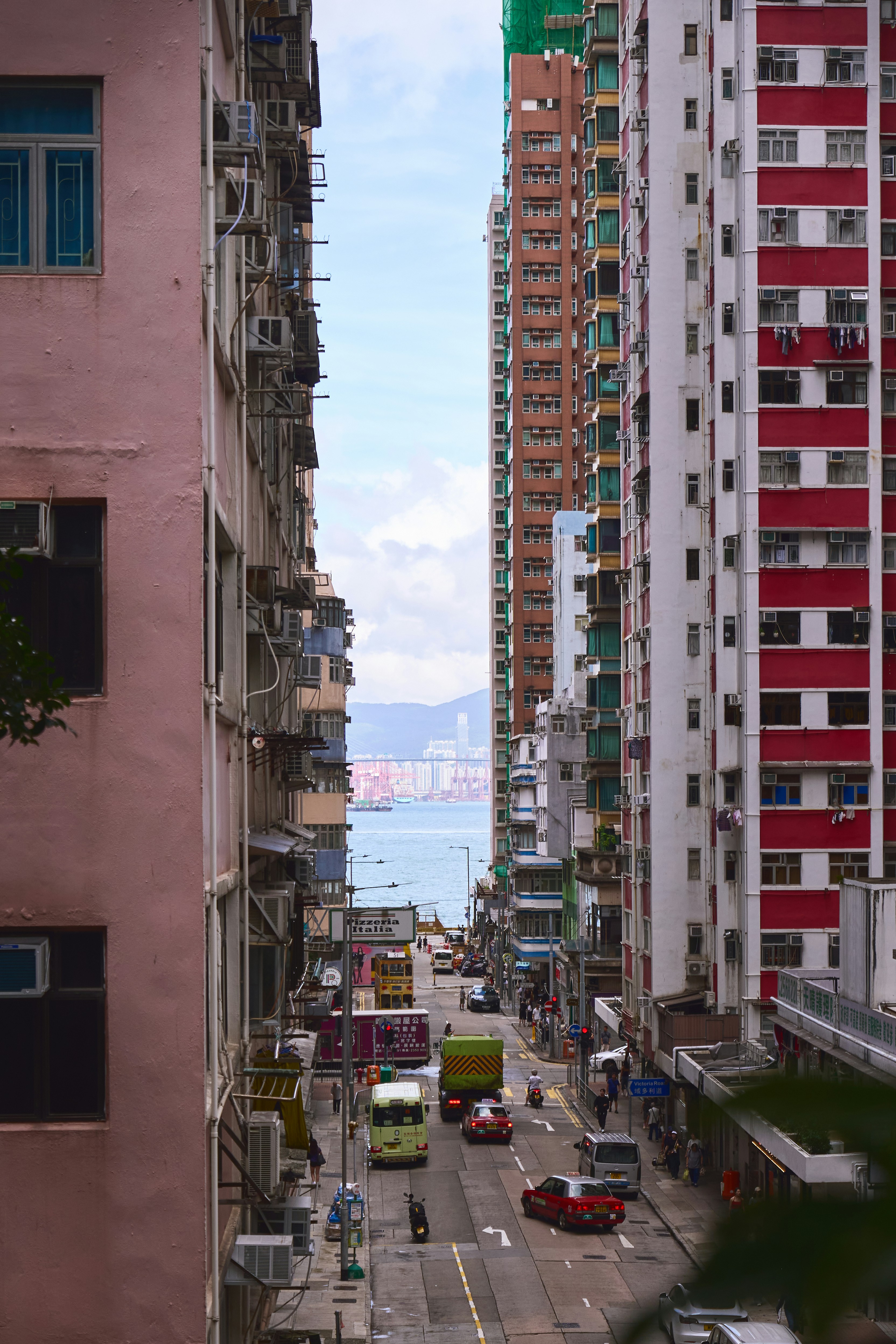 Urban Corridor: A Glimpse of Harbor Life