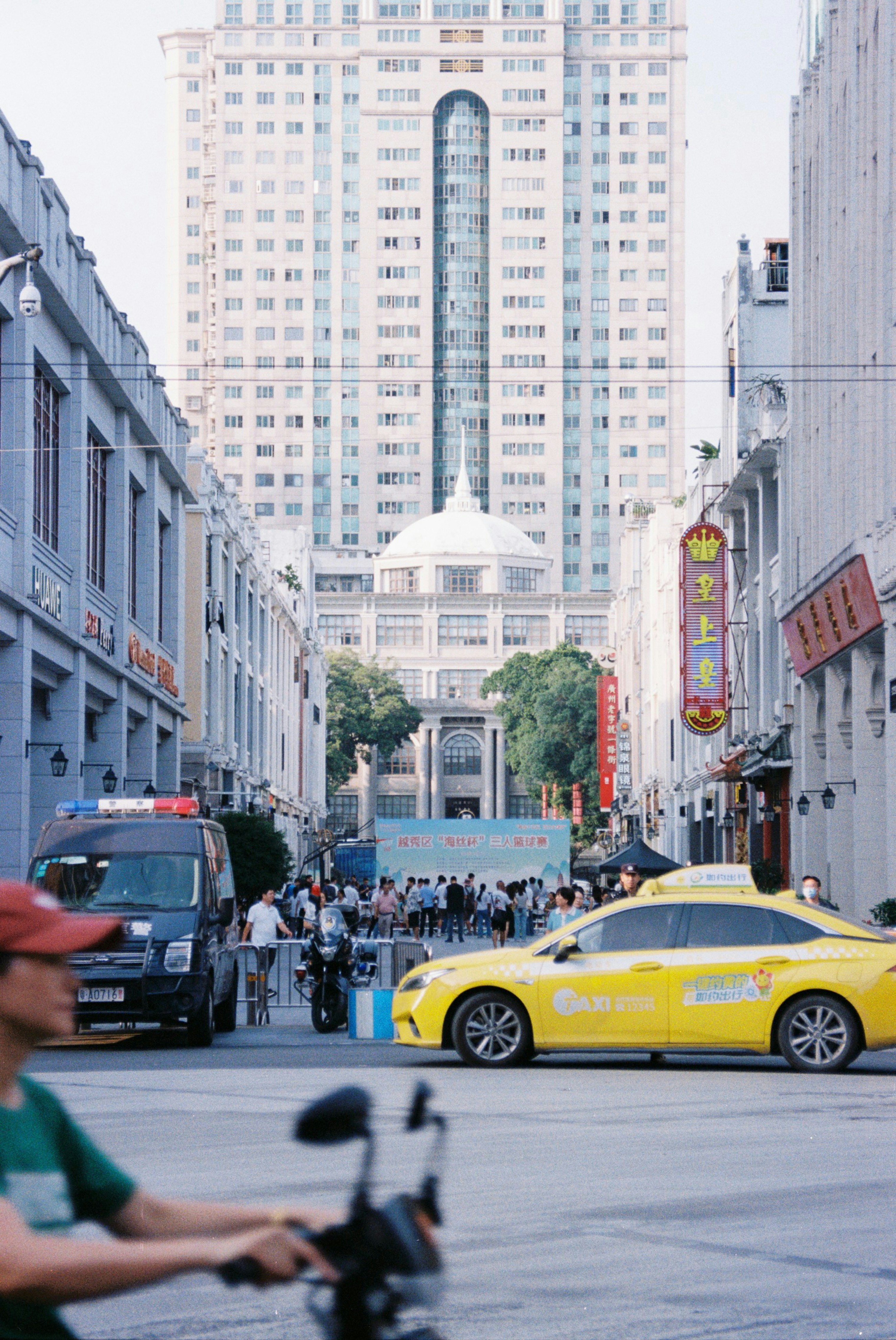 Urban Convergence: Where Modernity Meets Tradition
