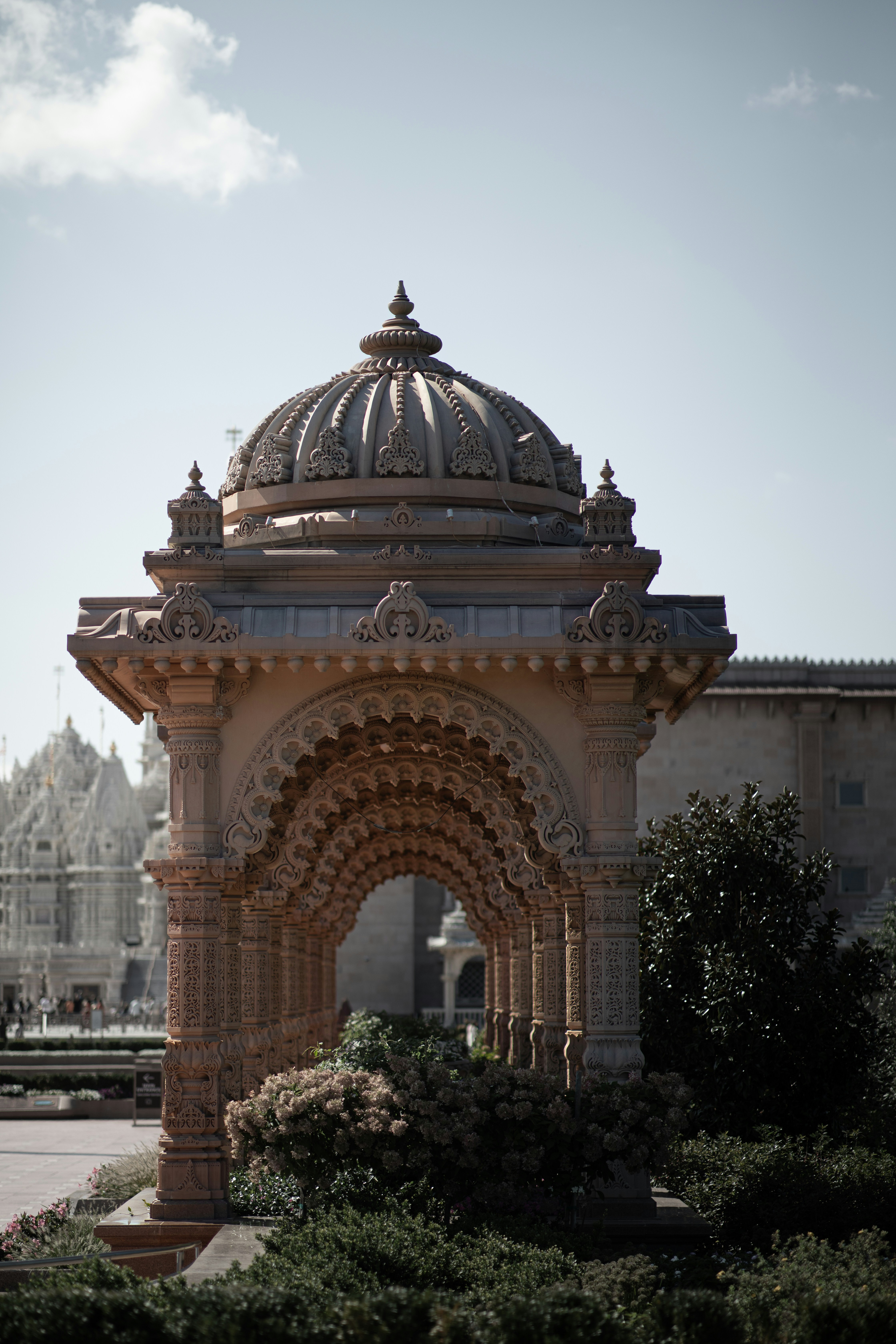 Architectural Elegance: A Glimpse into Cultural Heritage