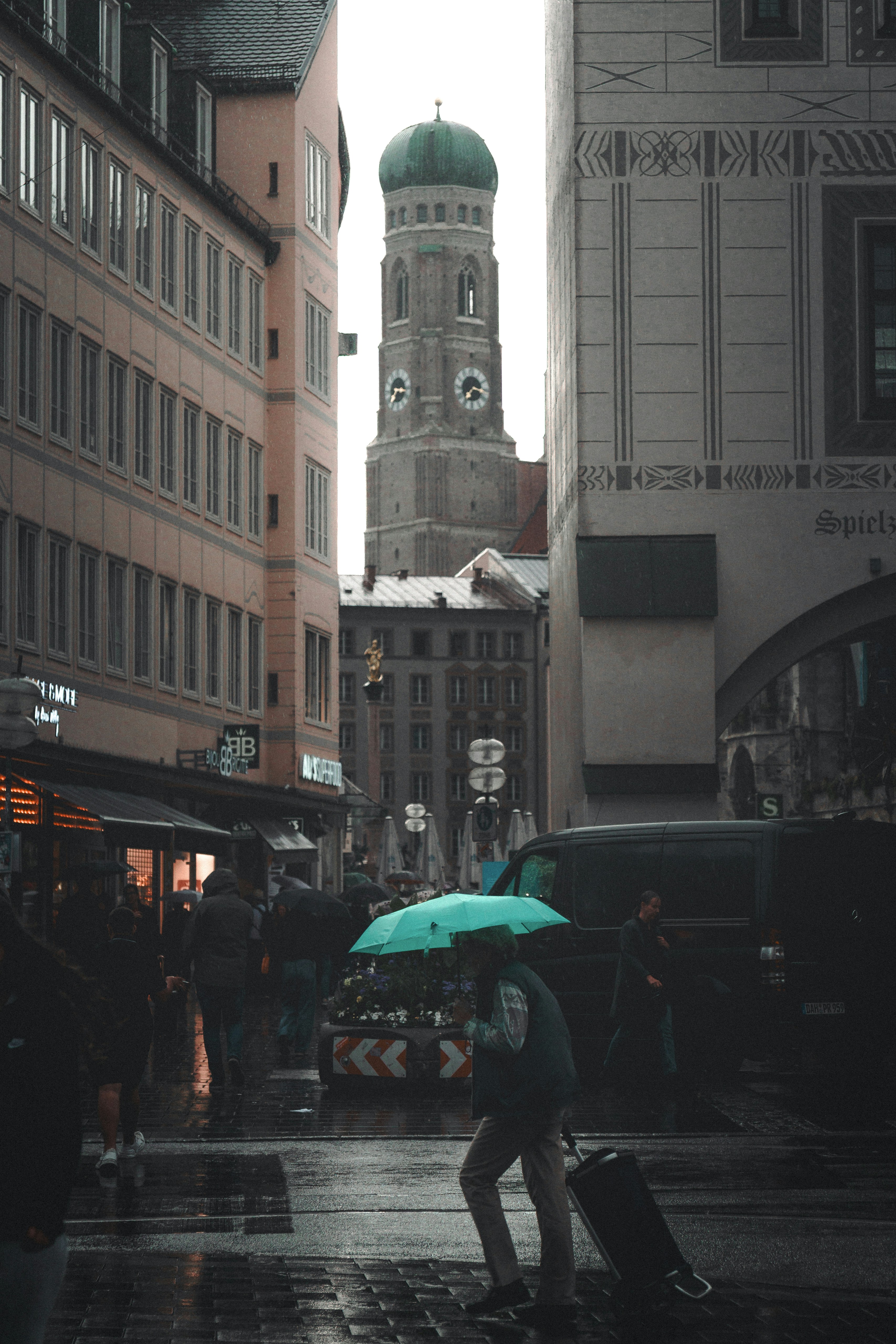 Urban Echoes: A Rainy Day in the City