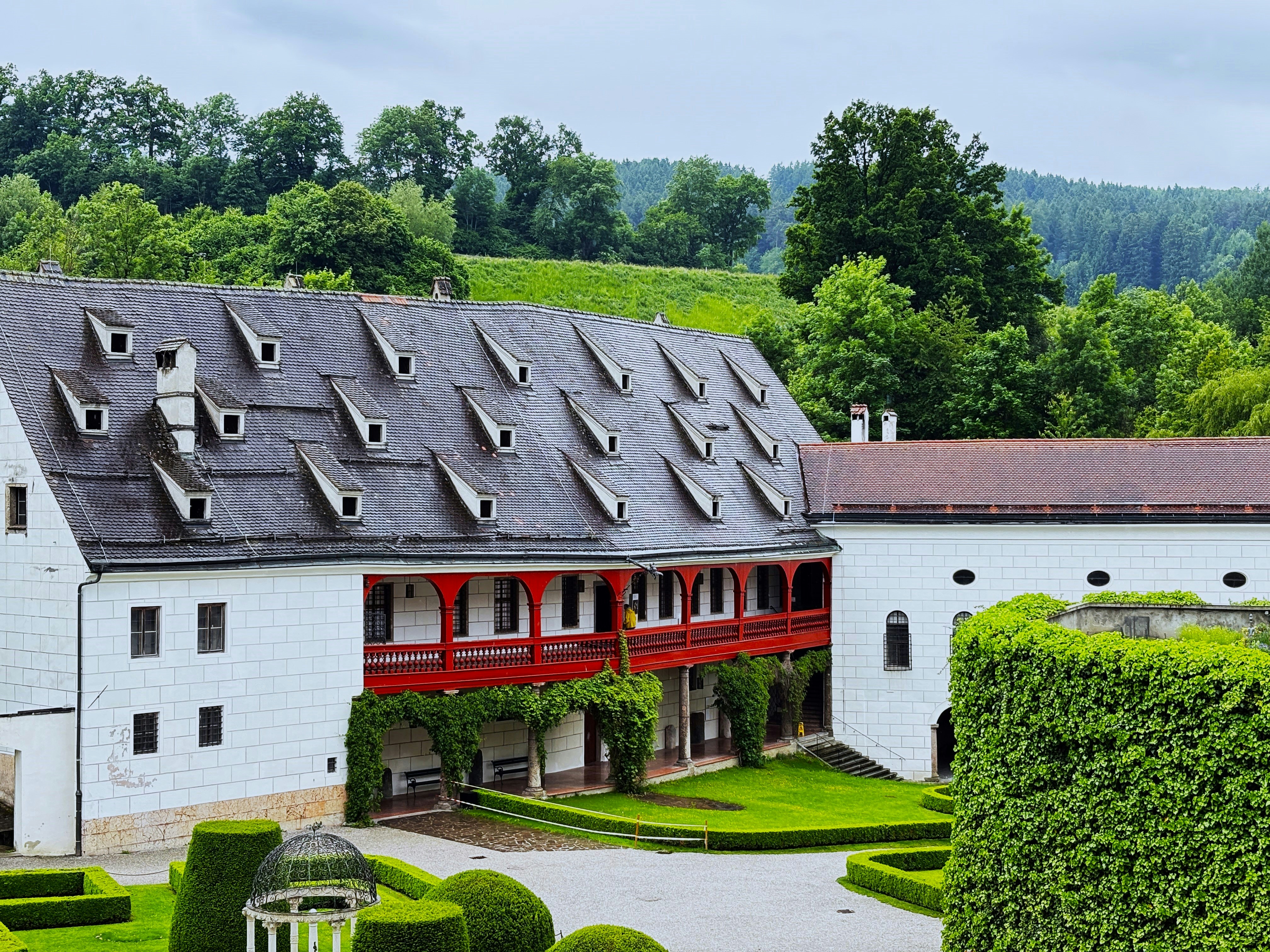 Sample photo from Apple iPhone 16 Plus