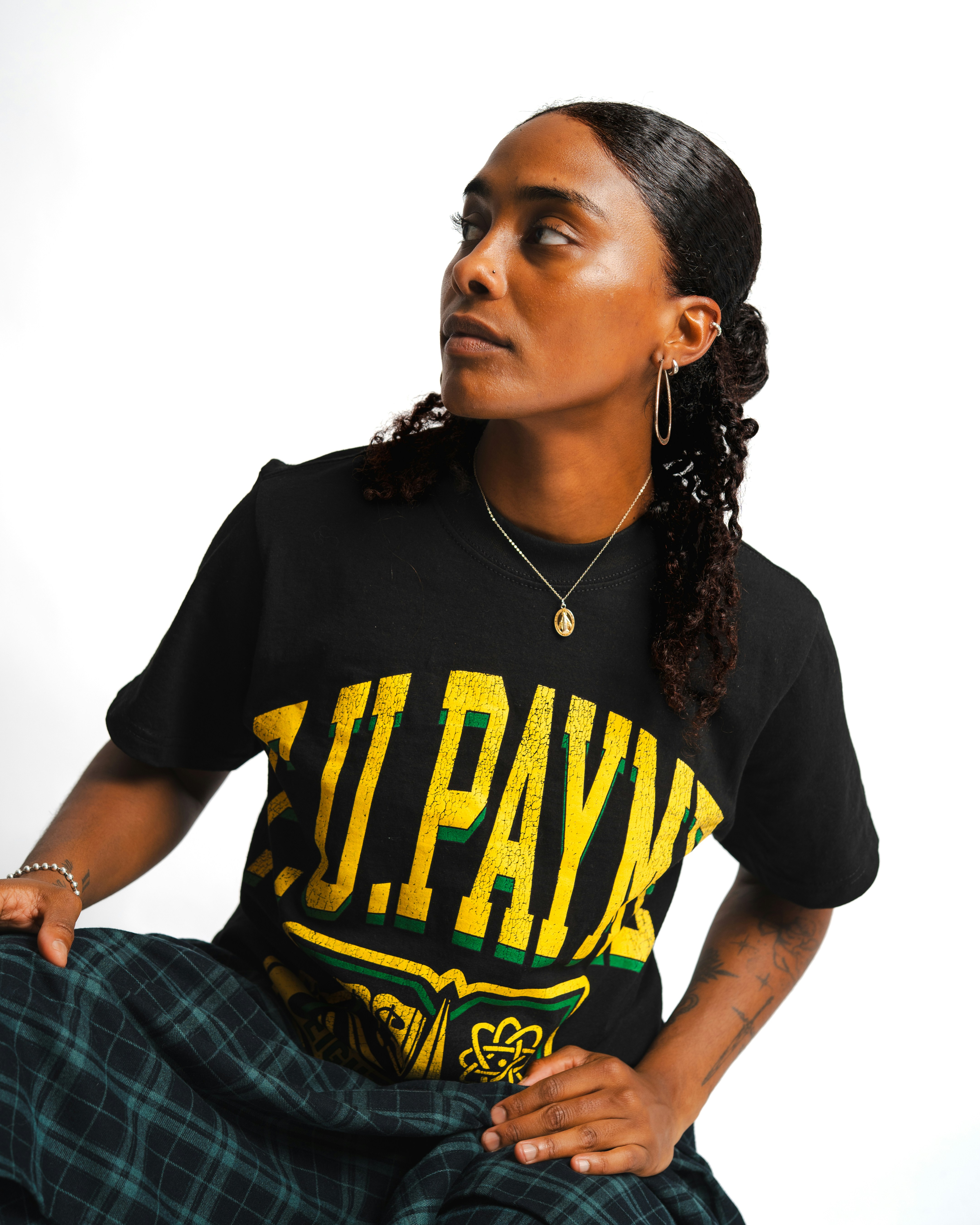 Embodying Urban Spirit: A Portrait of Style and Identity