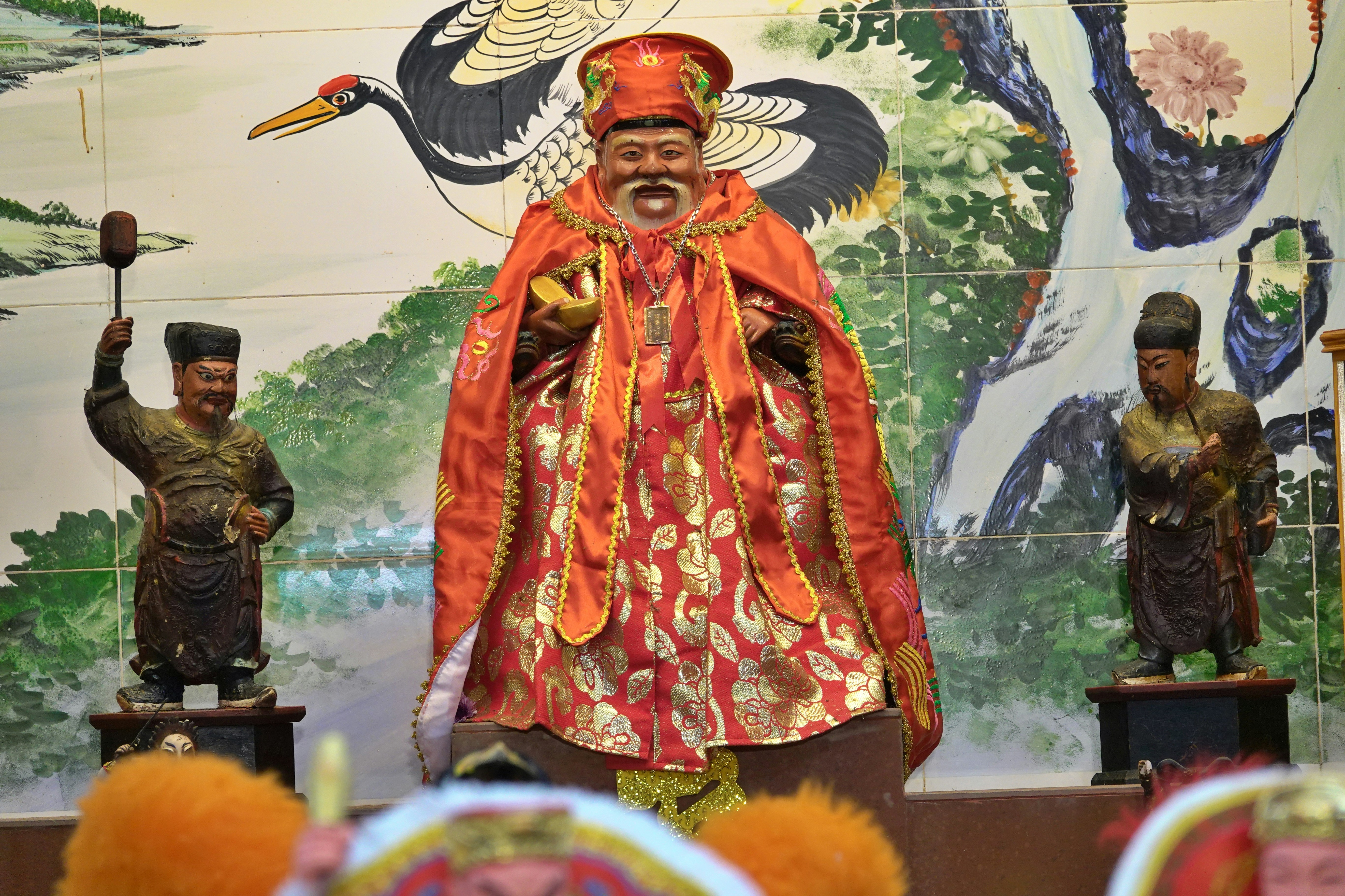 The Regal Presence of Tradition