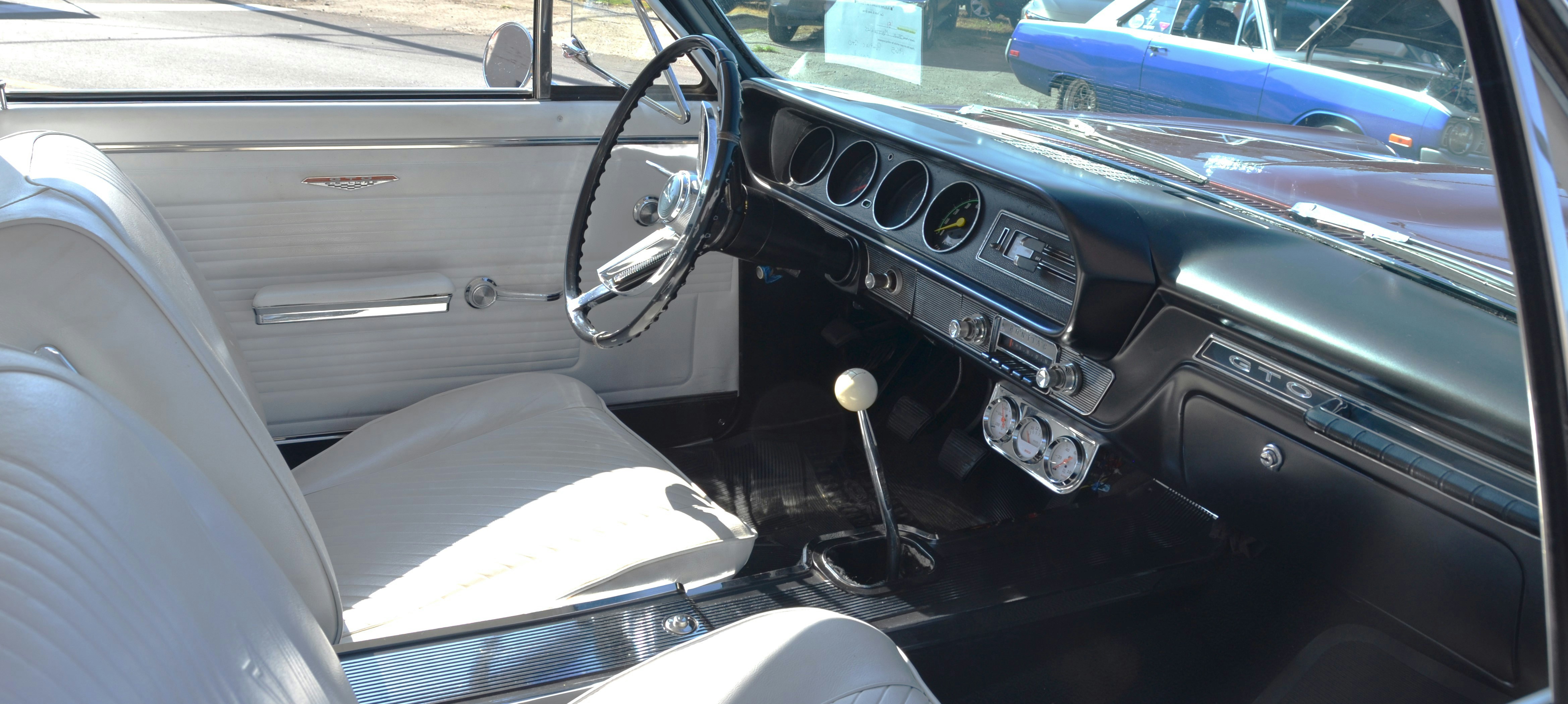 Timeless Elegance: A Glimpse Inside Classic Americana