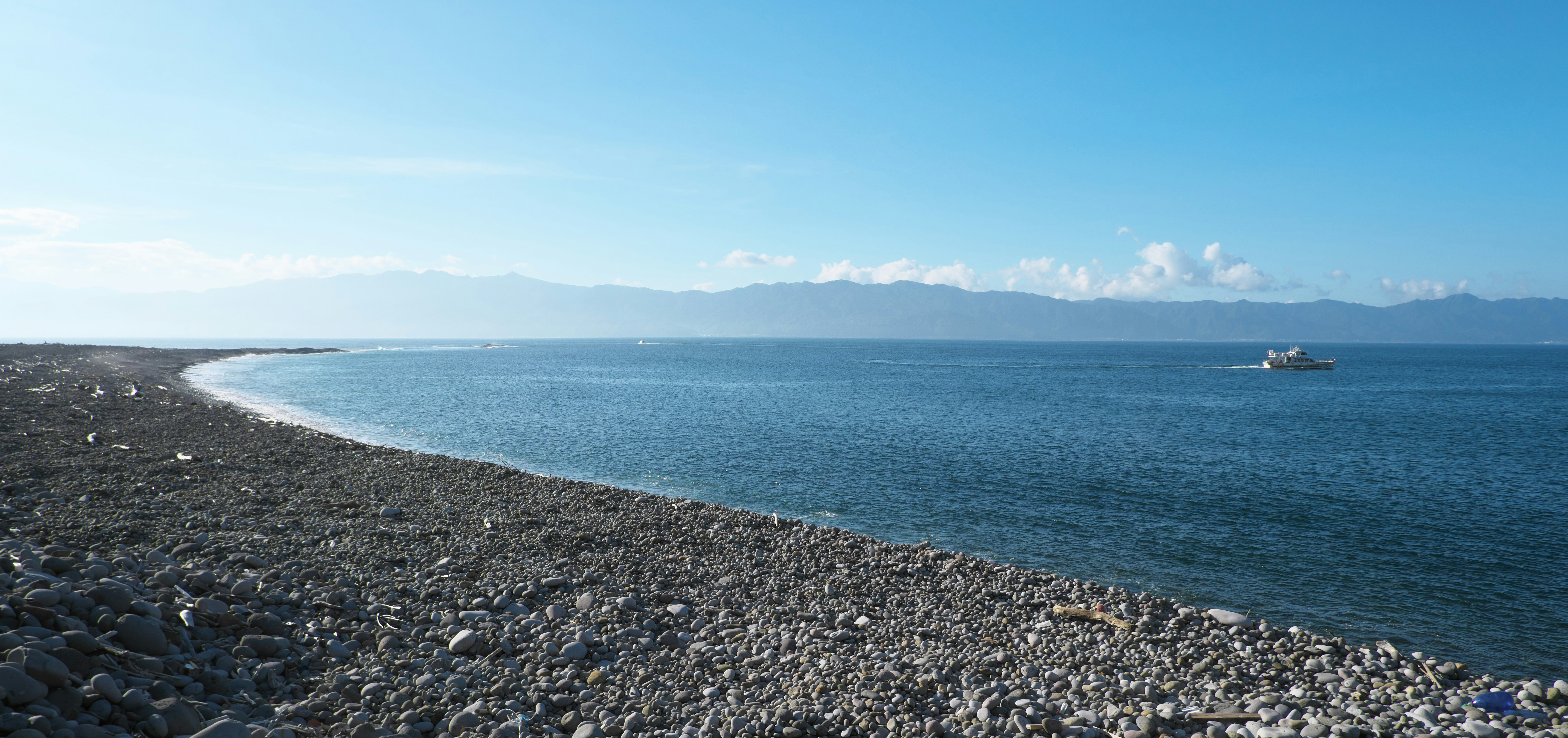 Serenity by the Shoreline