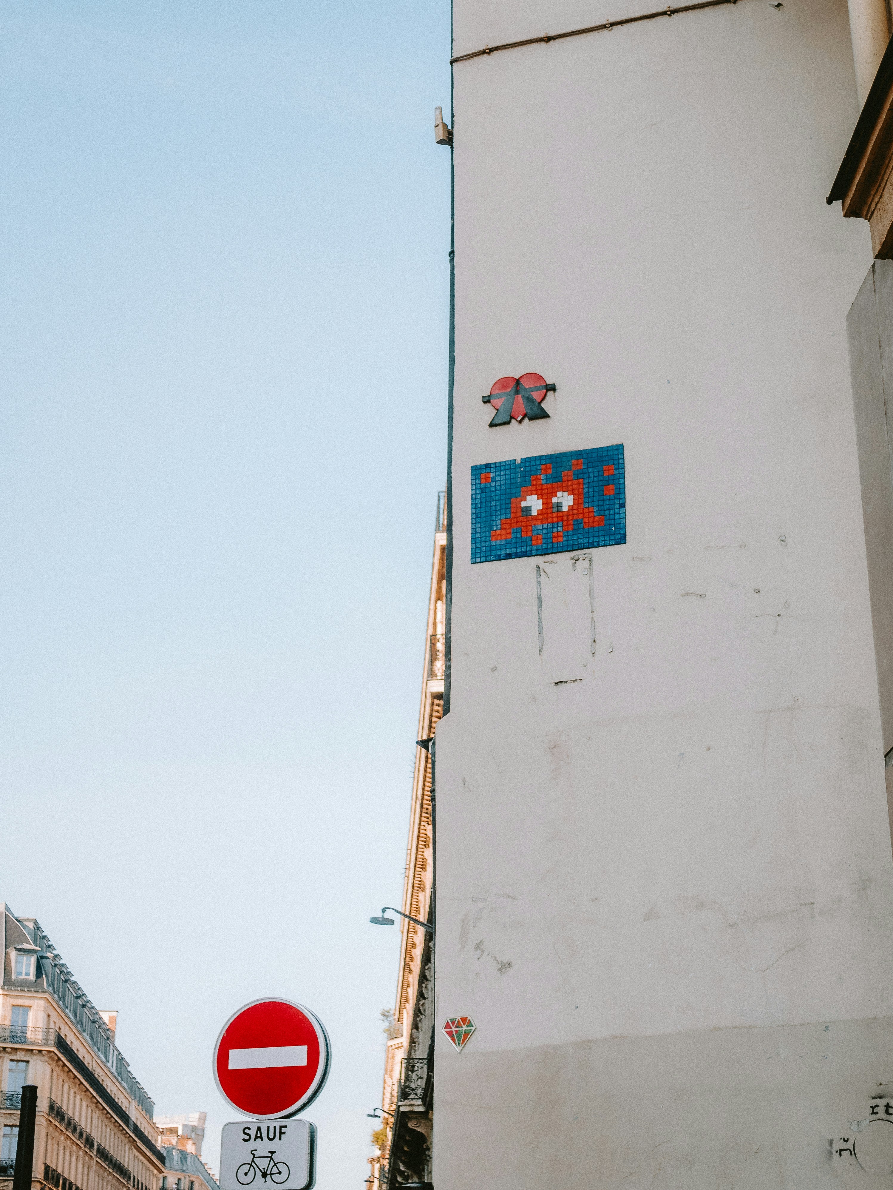Urban Mosaic: A Pixelated Encounter