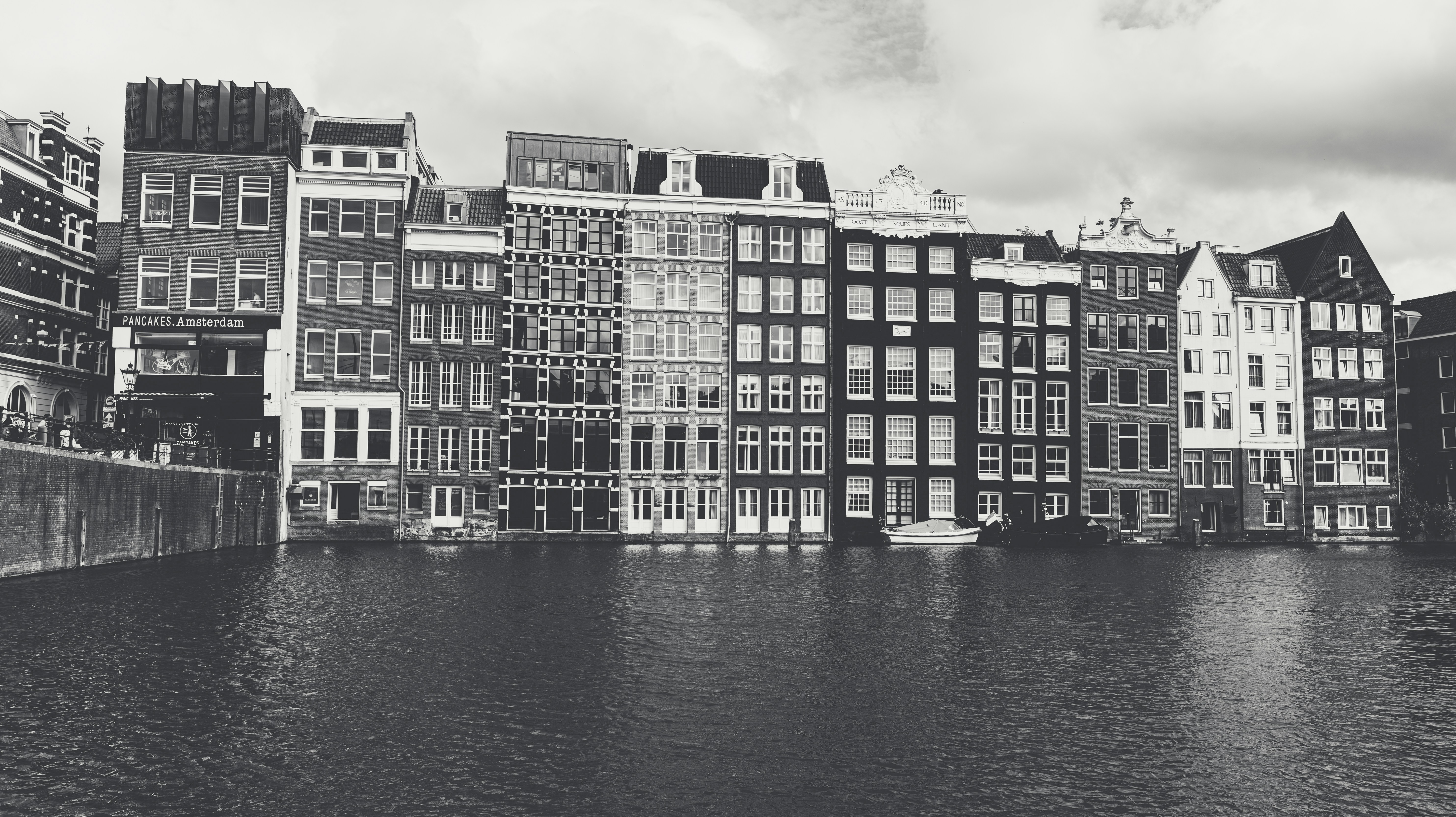 The dancing house Amsterdam.