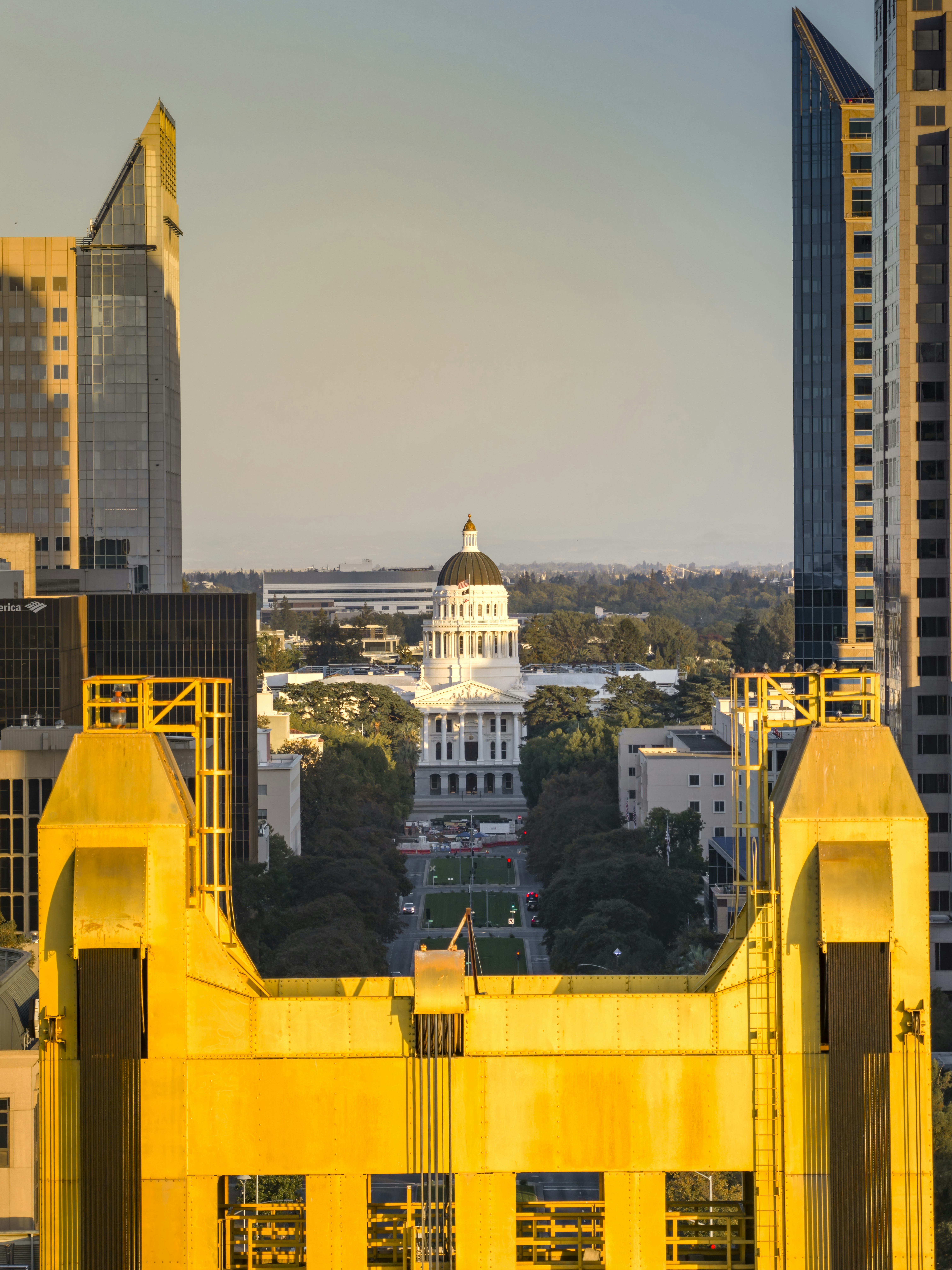 Golden Framing: A City’s Heart Revealed