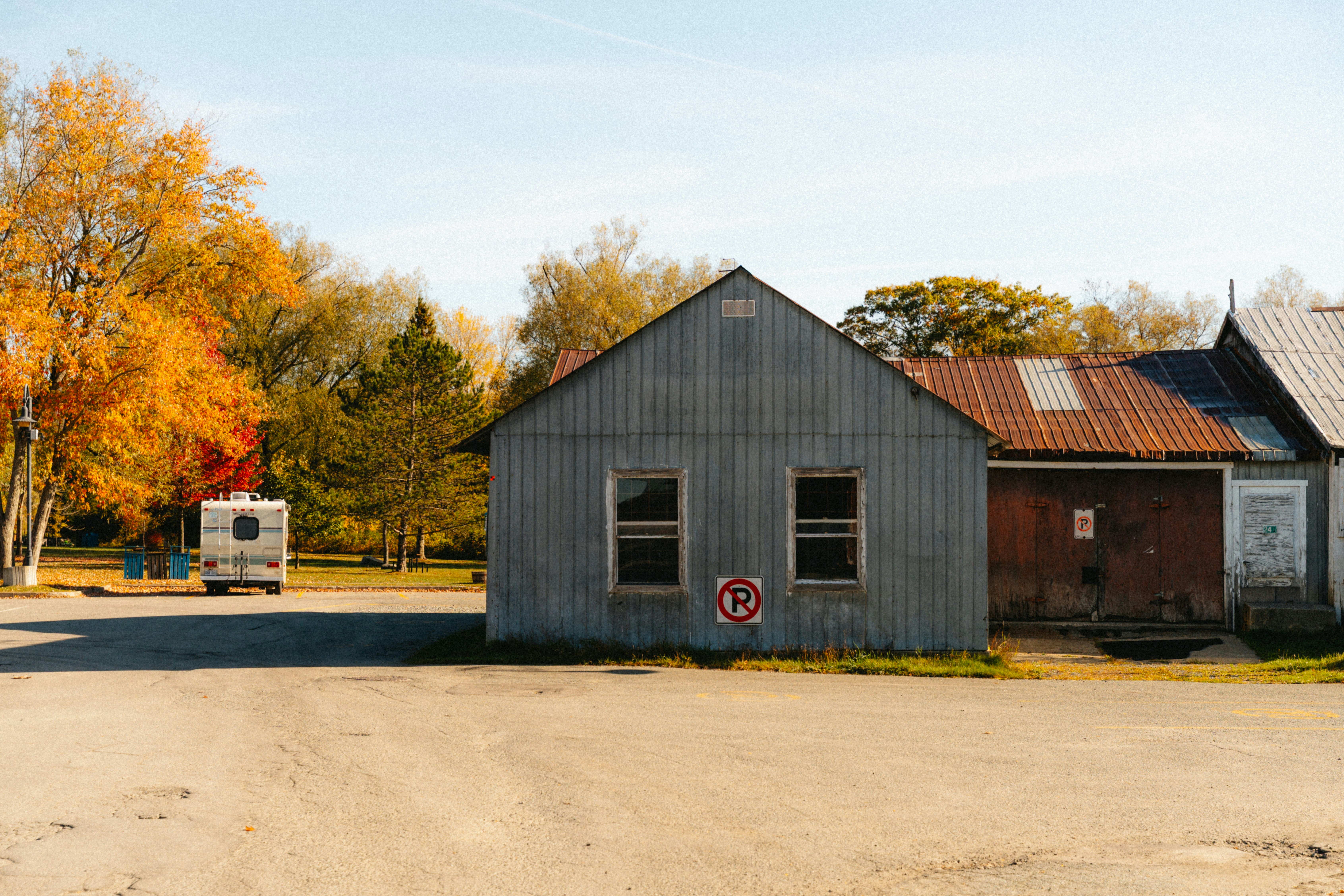 Whispers of Autumn: A Rustic Retreat