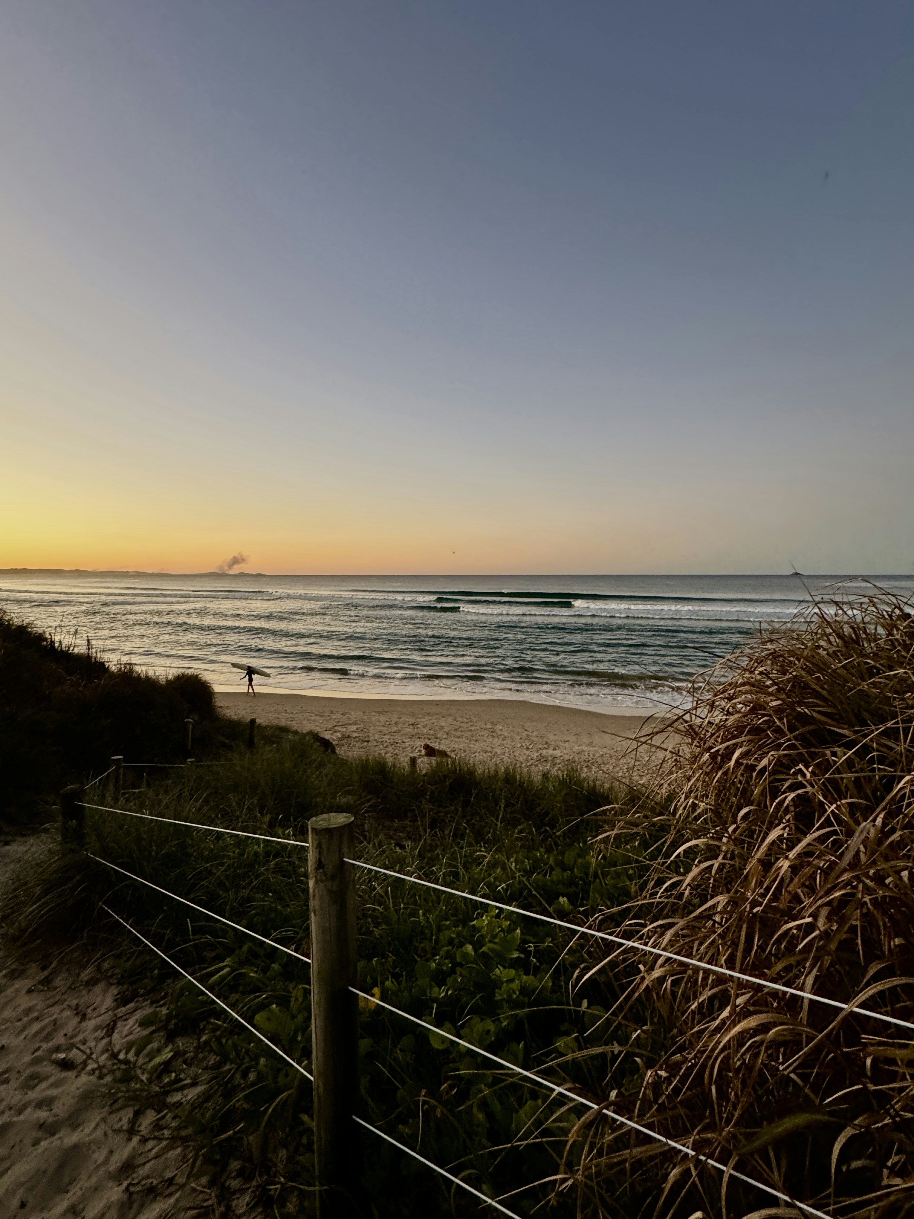 Twilight's Embrace at the Shoreline
