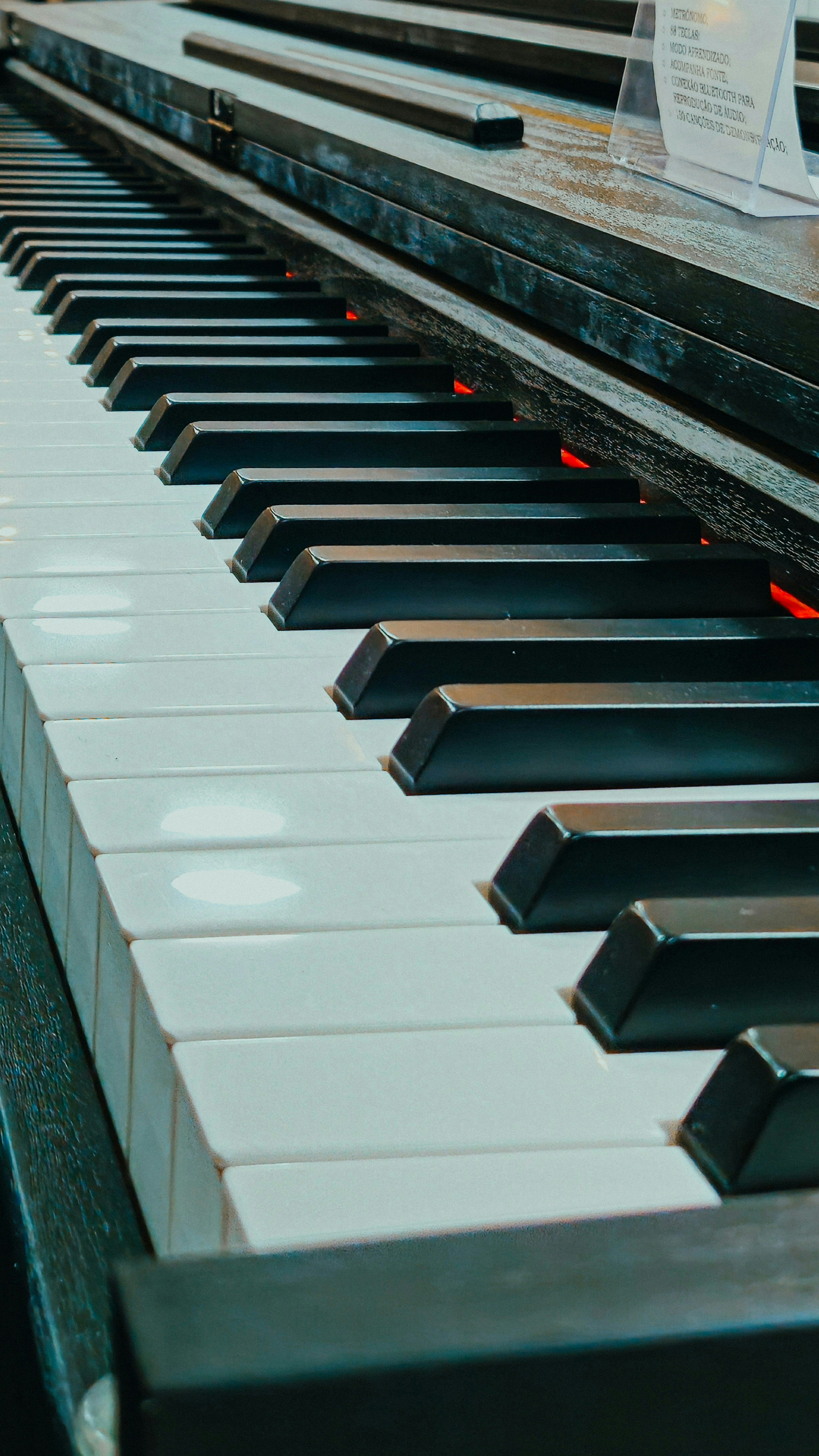 How to Choose Between Piano Brands for Home Use 🎹 (2026) - Piano Brands