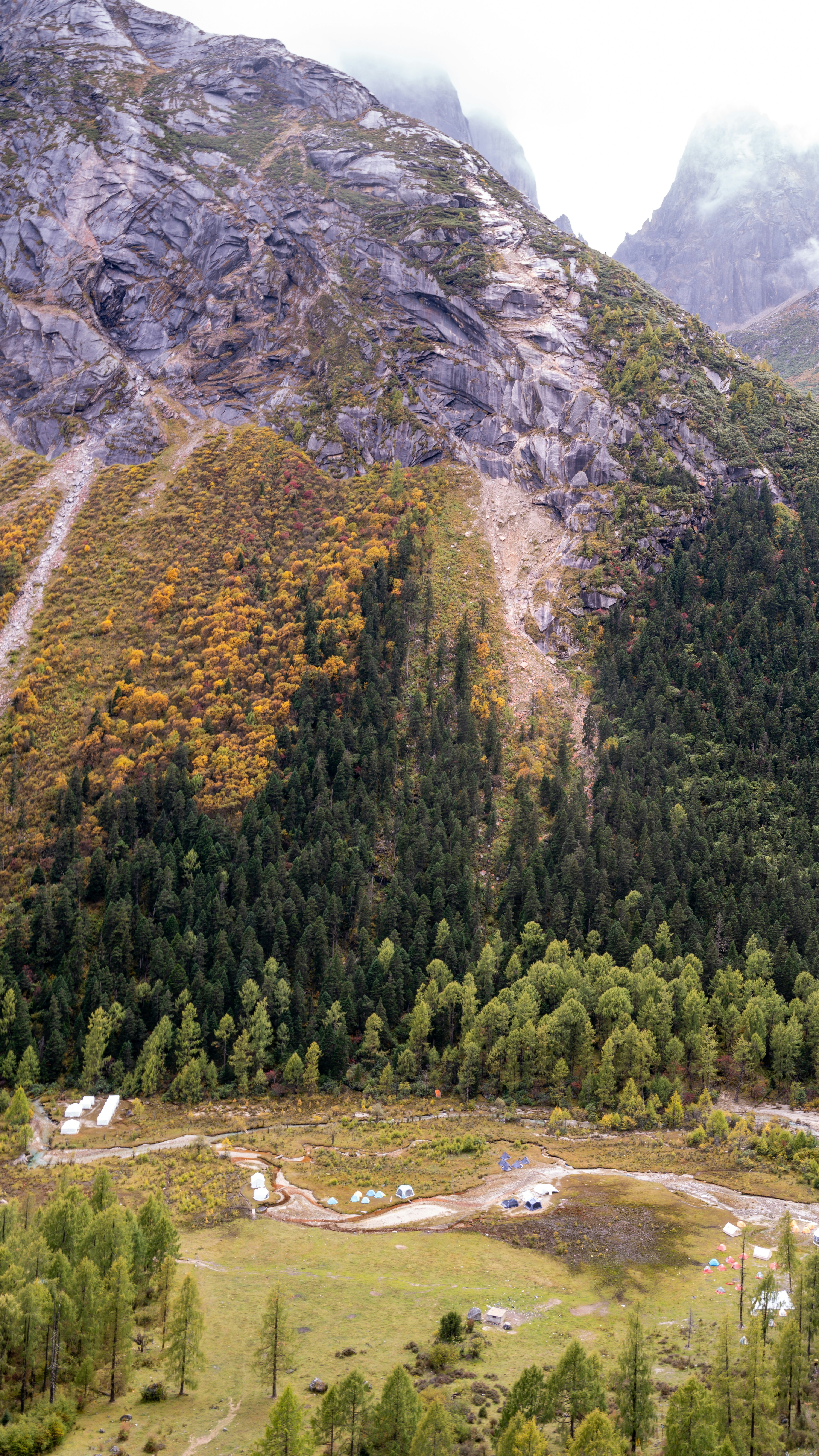Granite Ridge Wearing Autumn's Palette