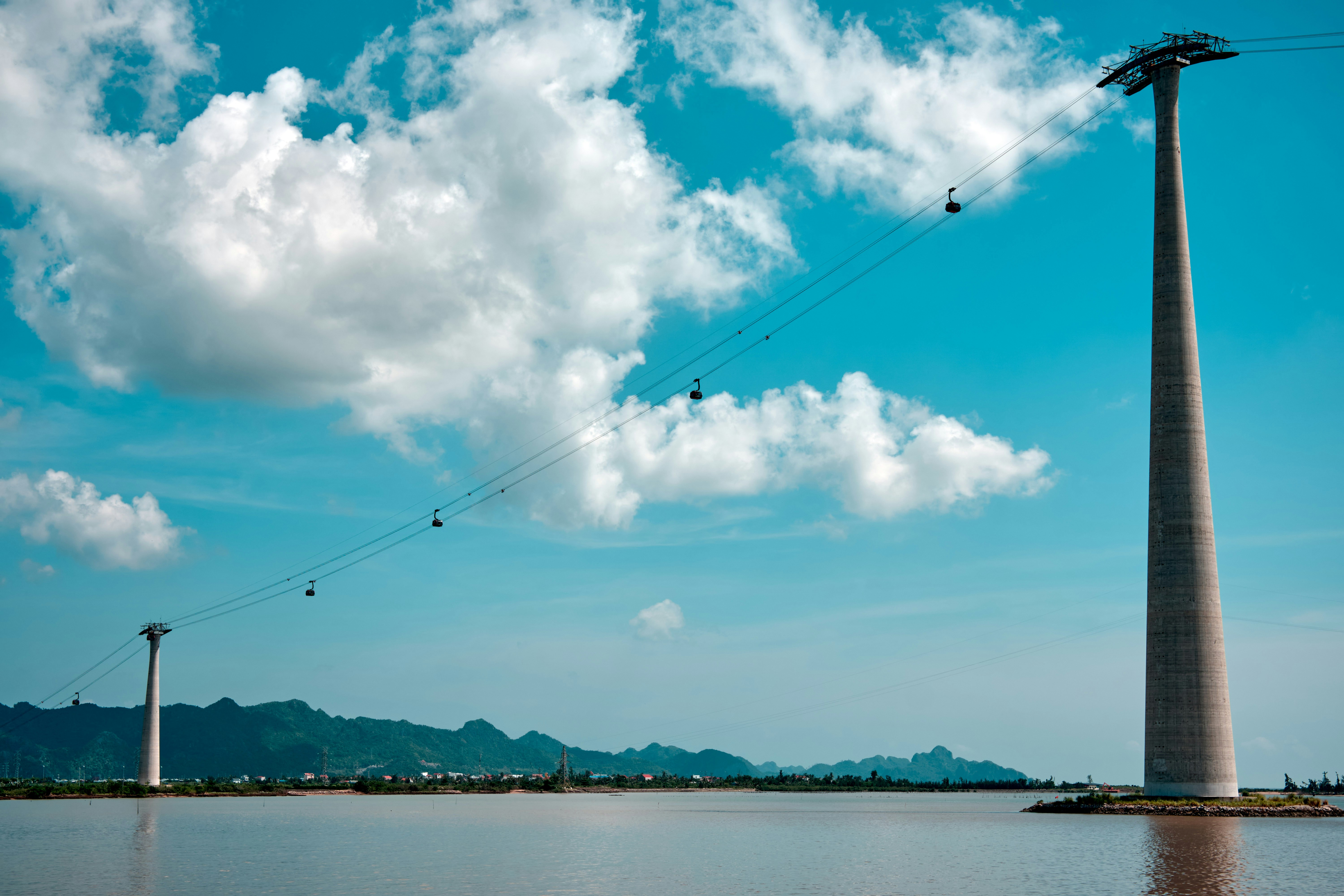 Suspended Serenity: The Cable Car's Journey