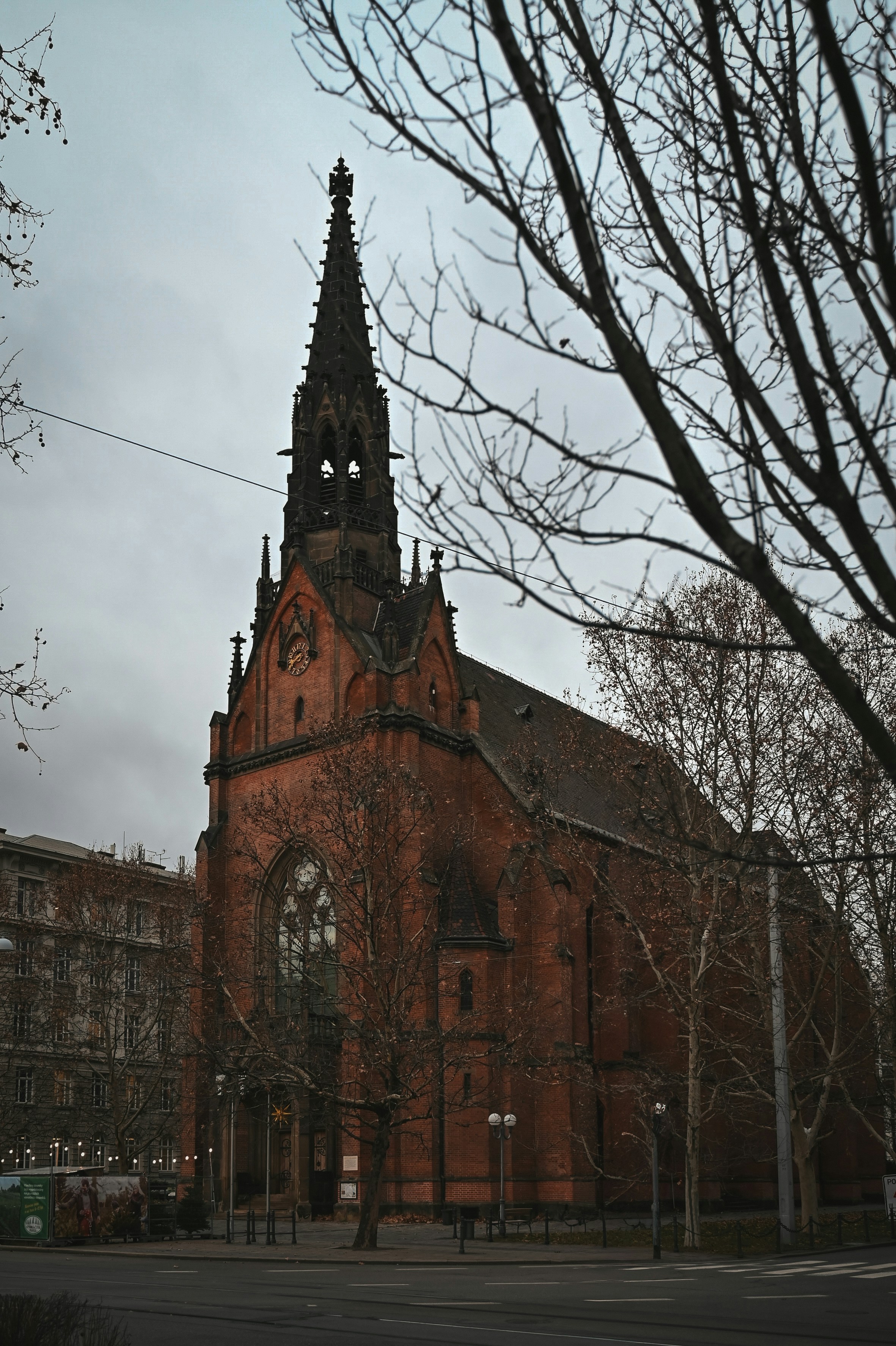 Gothic Echoes of the Urban Landscape