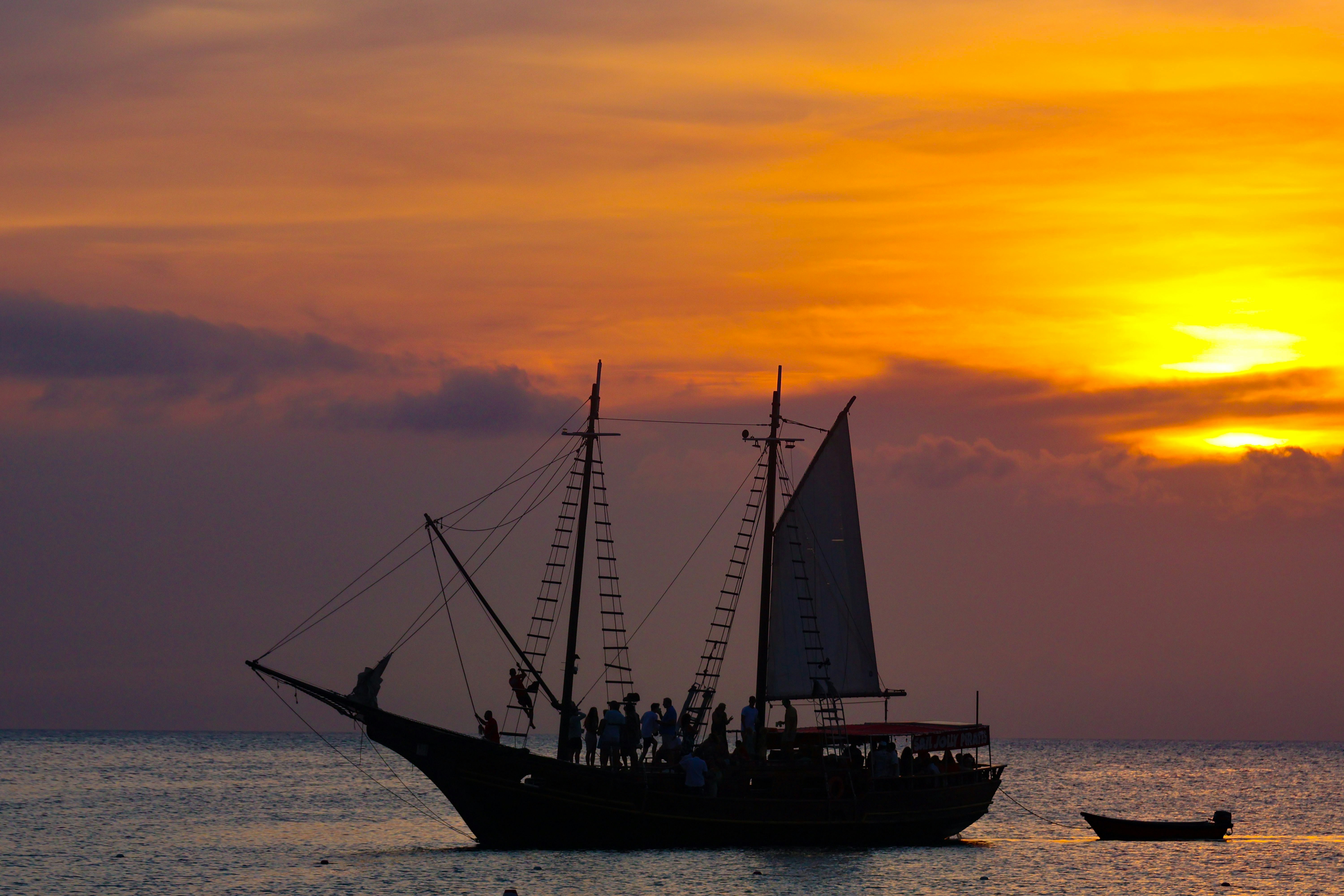 Sailing into the Golden Horizon