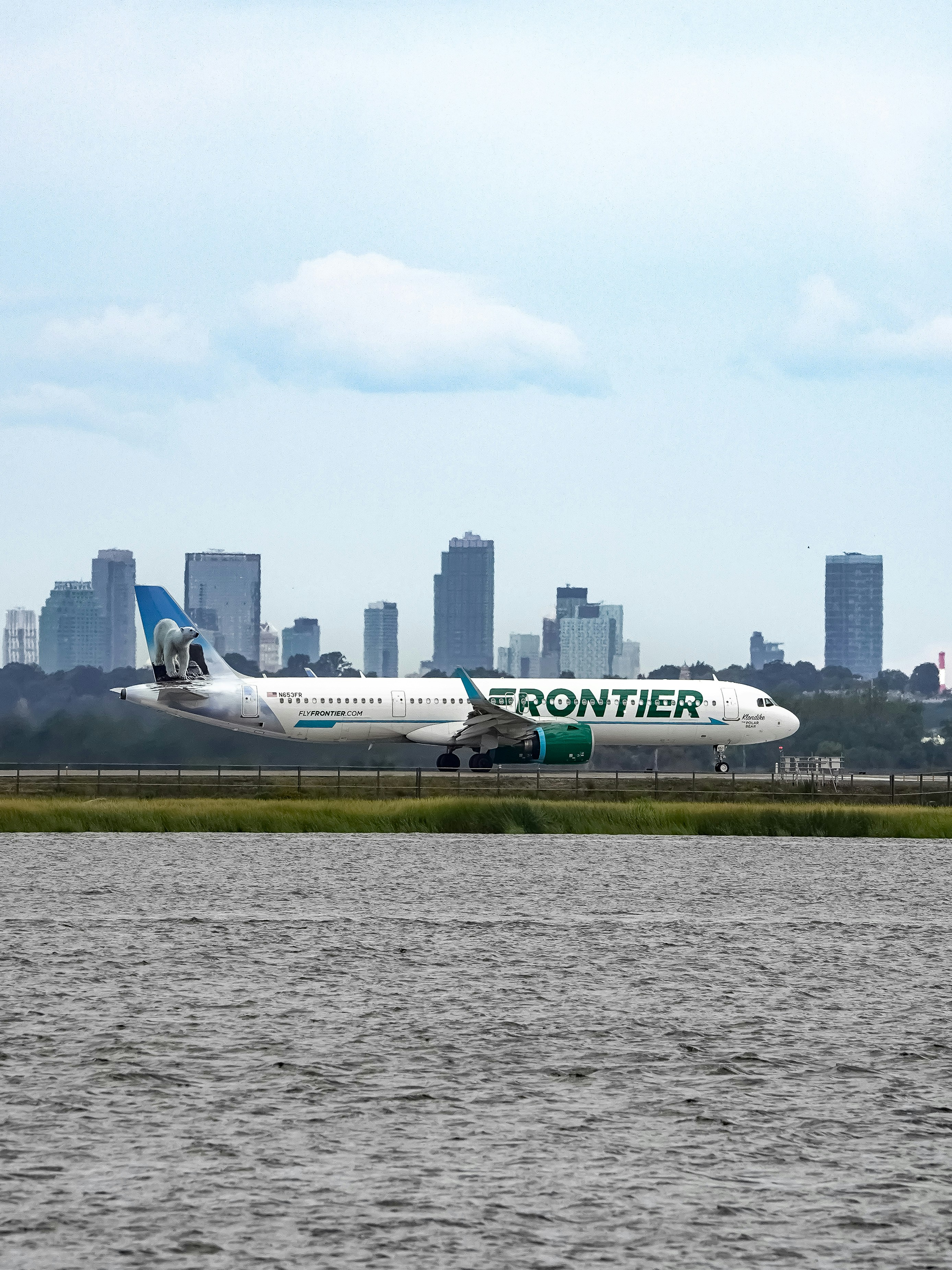 Urban Flight: The Frontier Journey