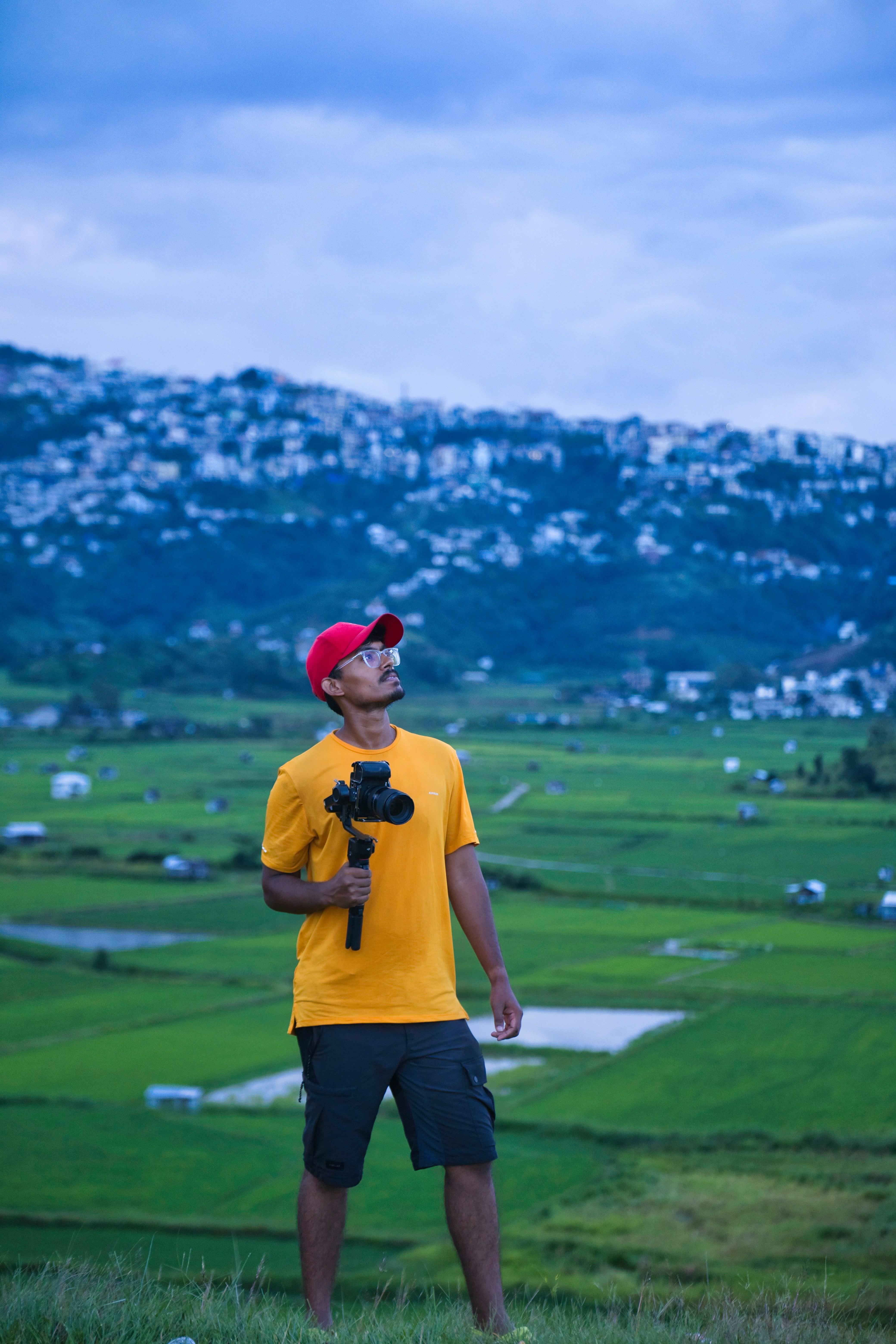Gimbal on the Green Ridge: Solo Filmmaker Amid Terraced Fields
