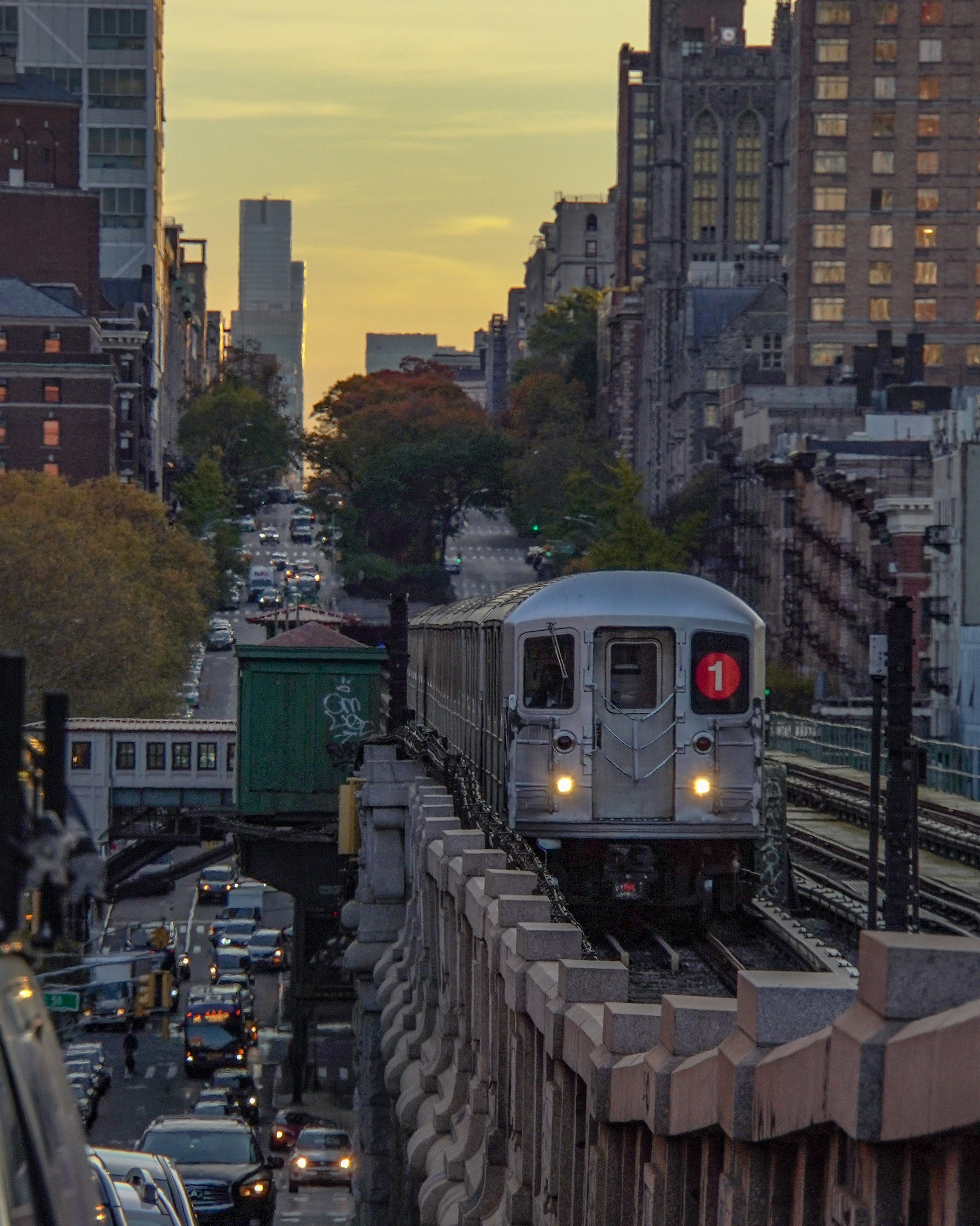 Evening Glide on Steel Arches: The City Train at Dusk