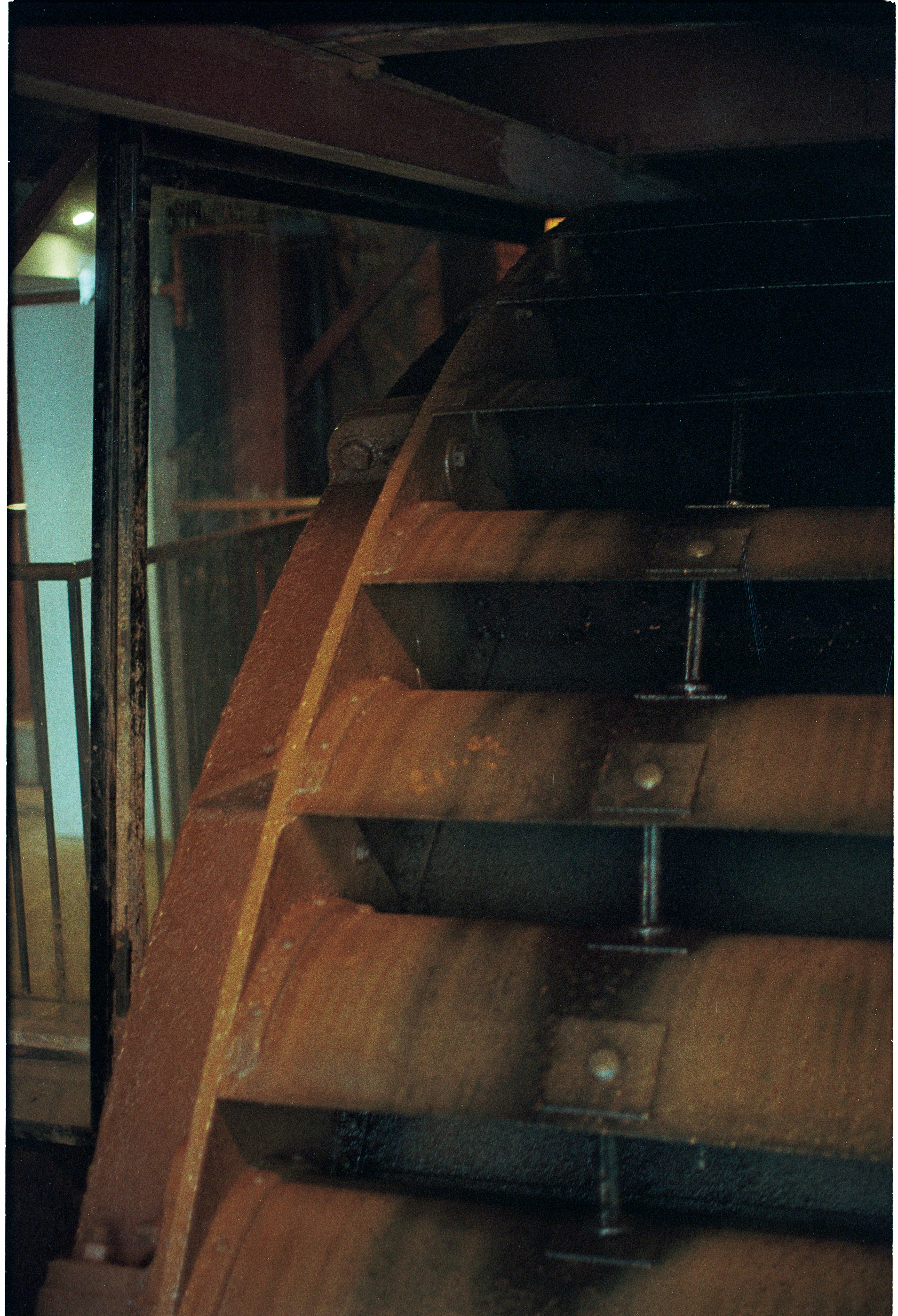 Close-up of a rusty water wheel mechanism
