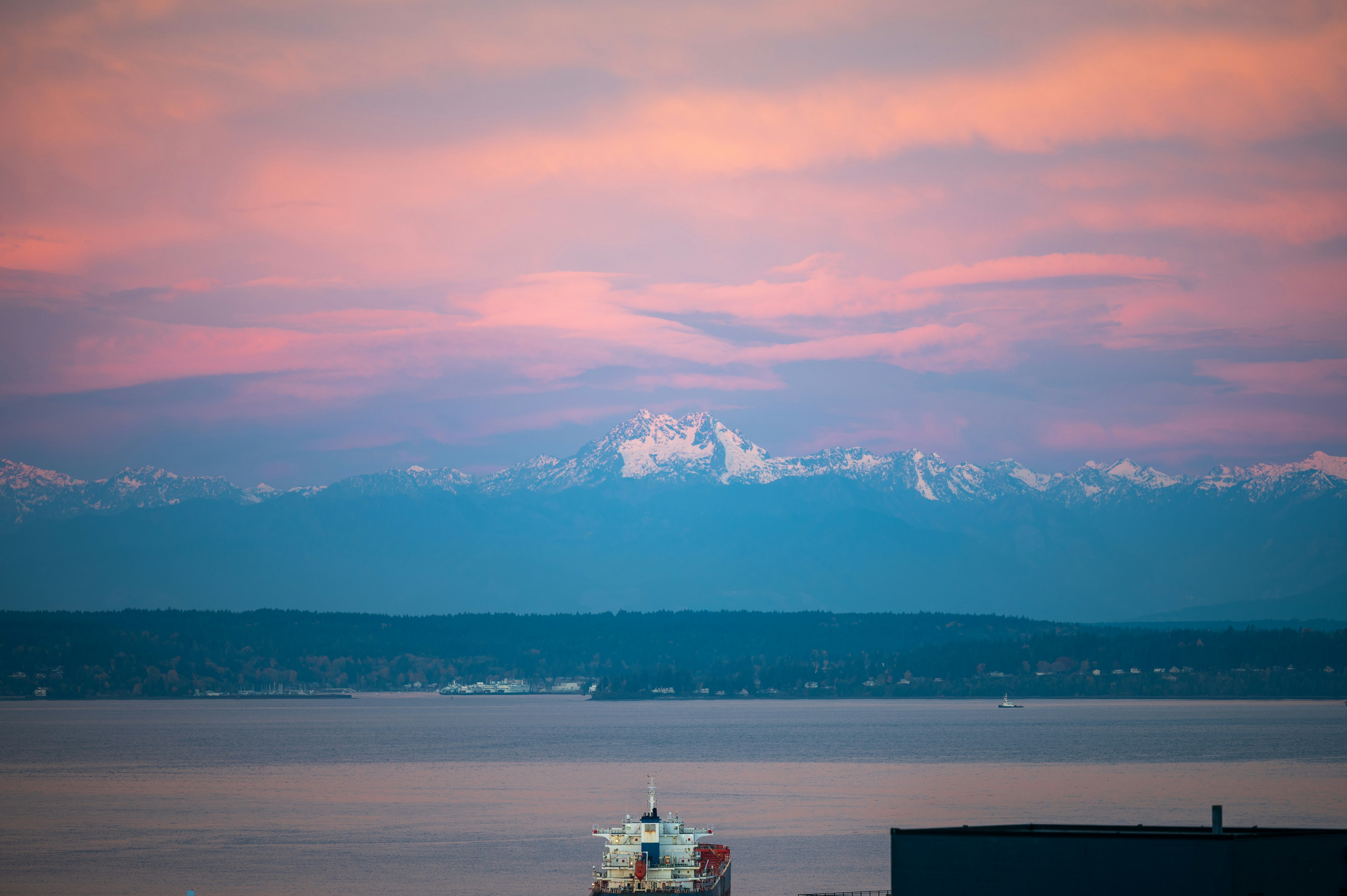 Whispers of Dusk Over Majestic Peaks