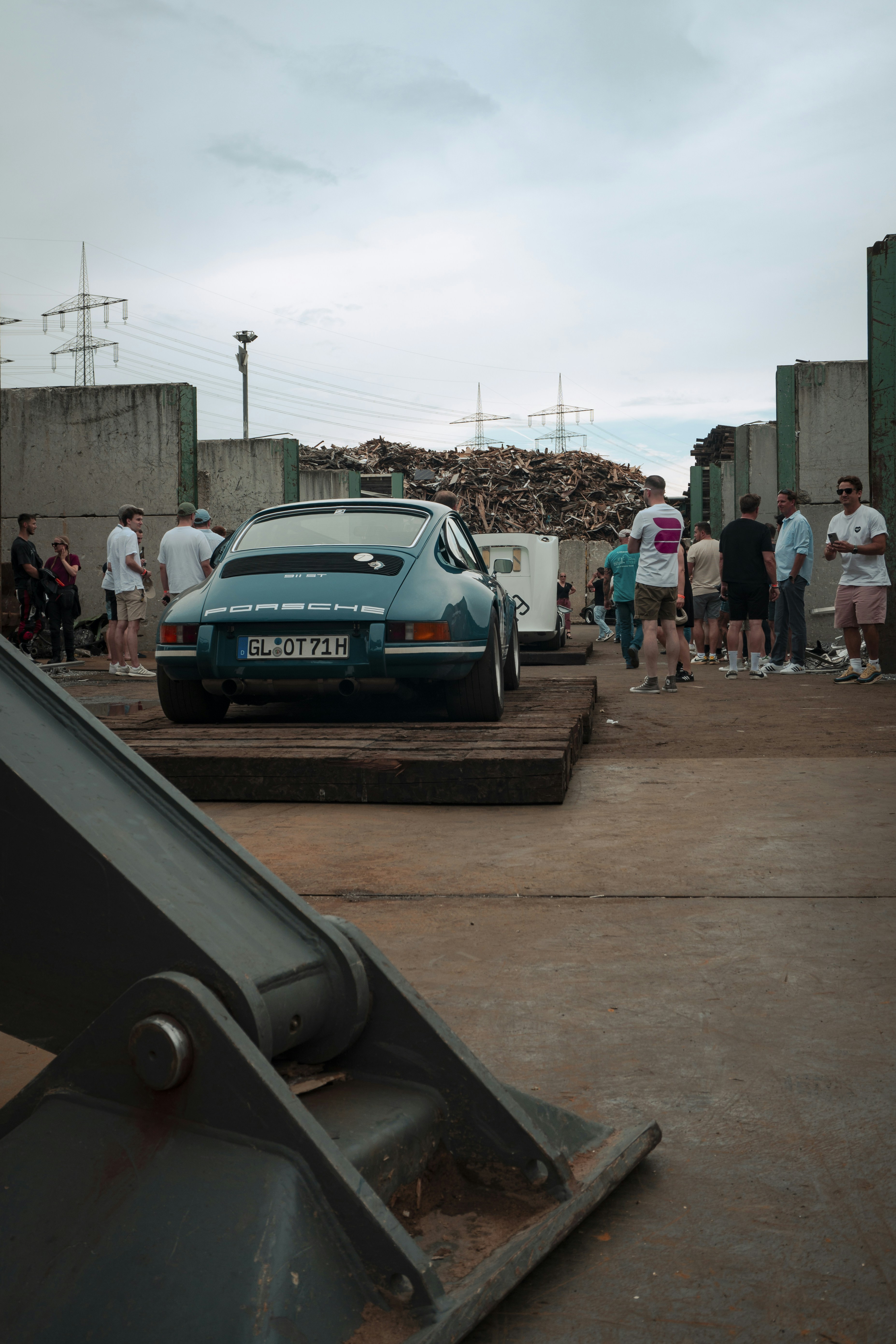 Vintage Charm Amidst Modern Chaos