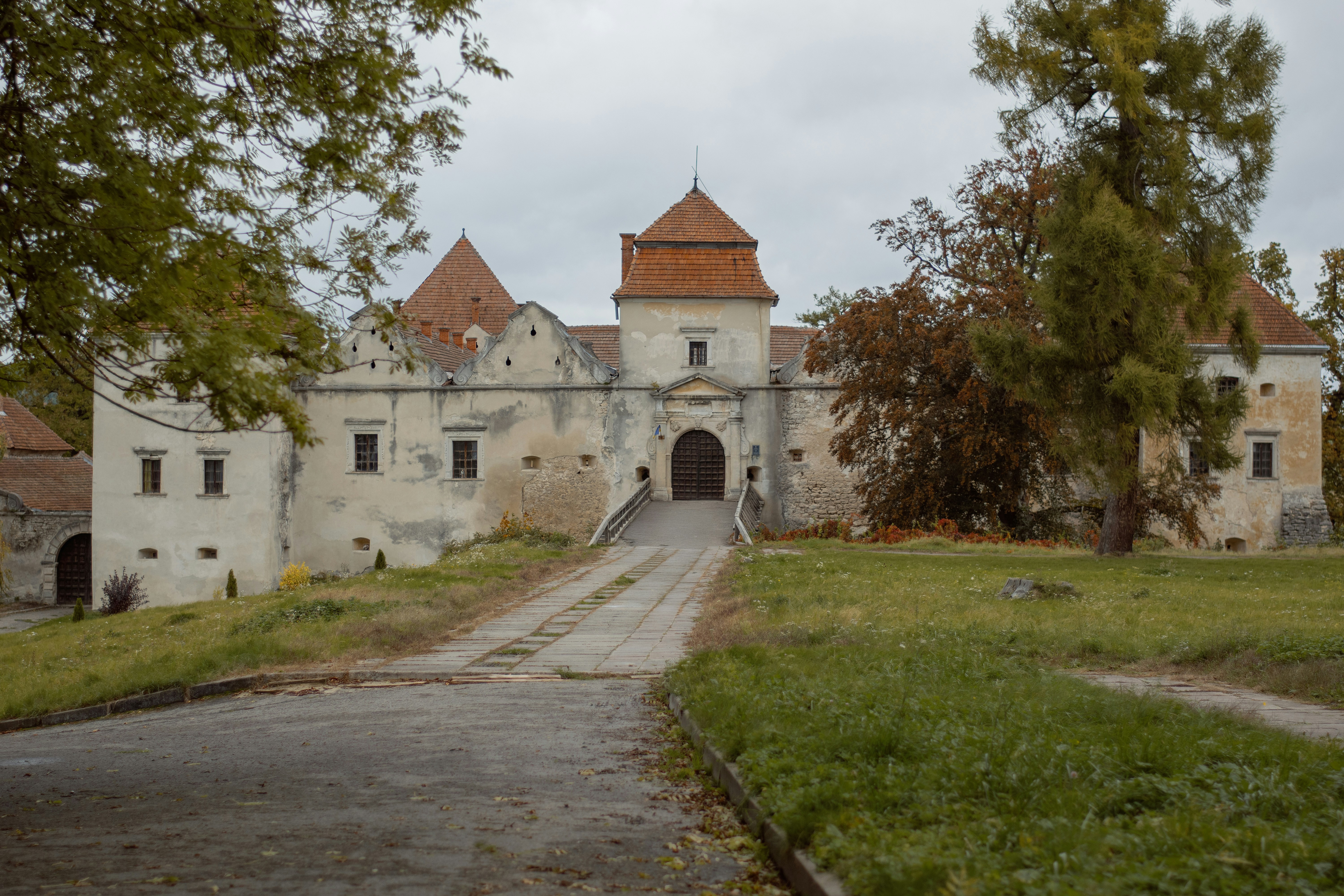 Echoes of History: The Timeless Fortress