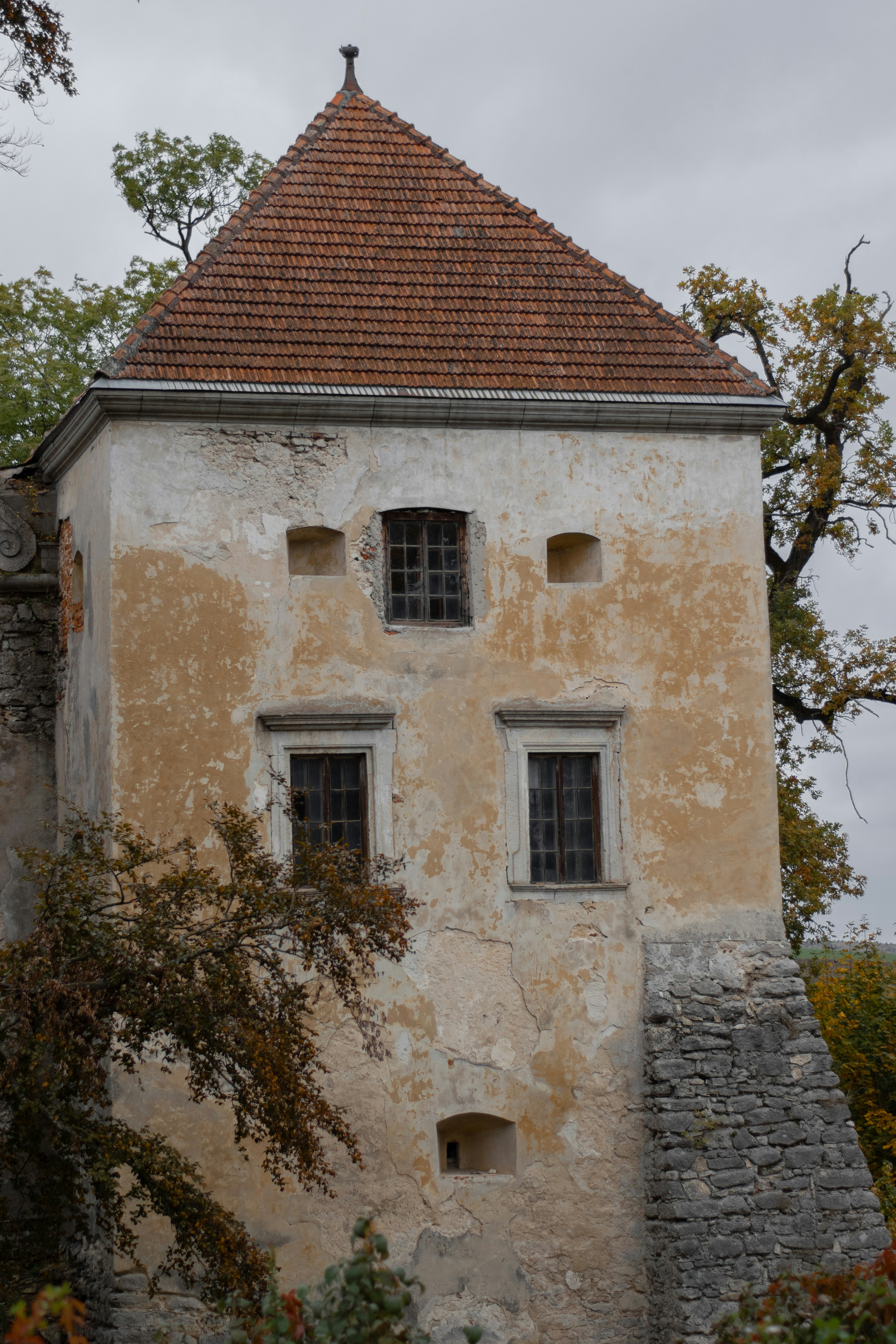 Echoes of Time: The Ochre Tower with a Red Tile Roof