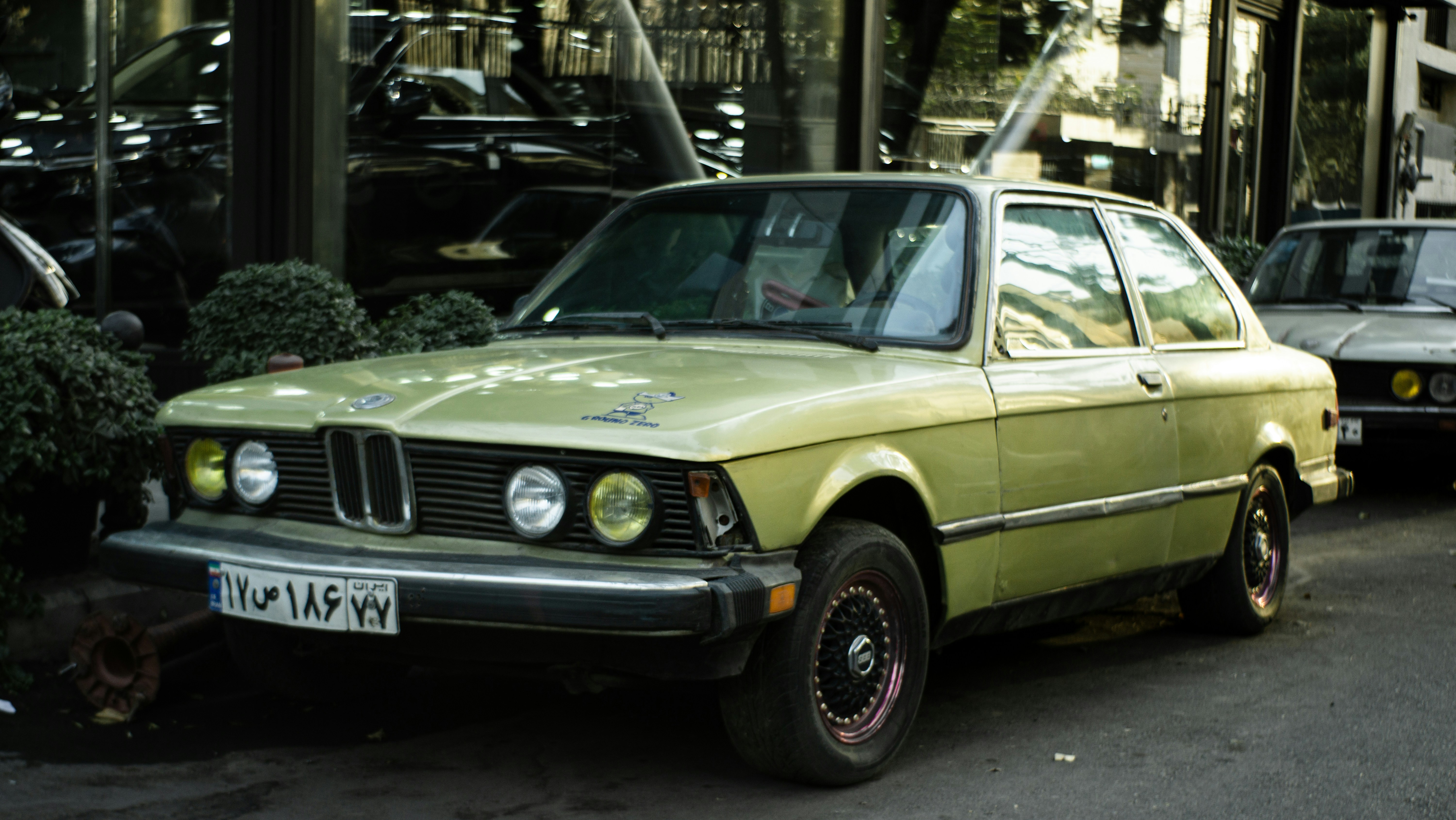 Vintage Charm: The Timeless Appeal of a Classic Ride
