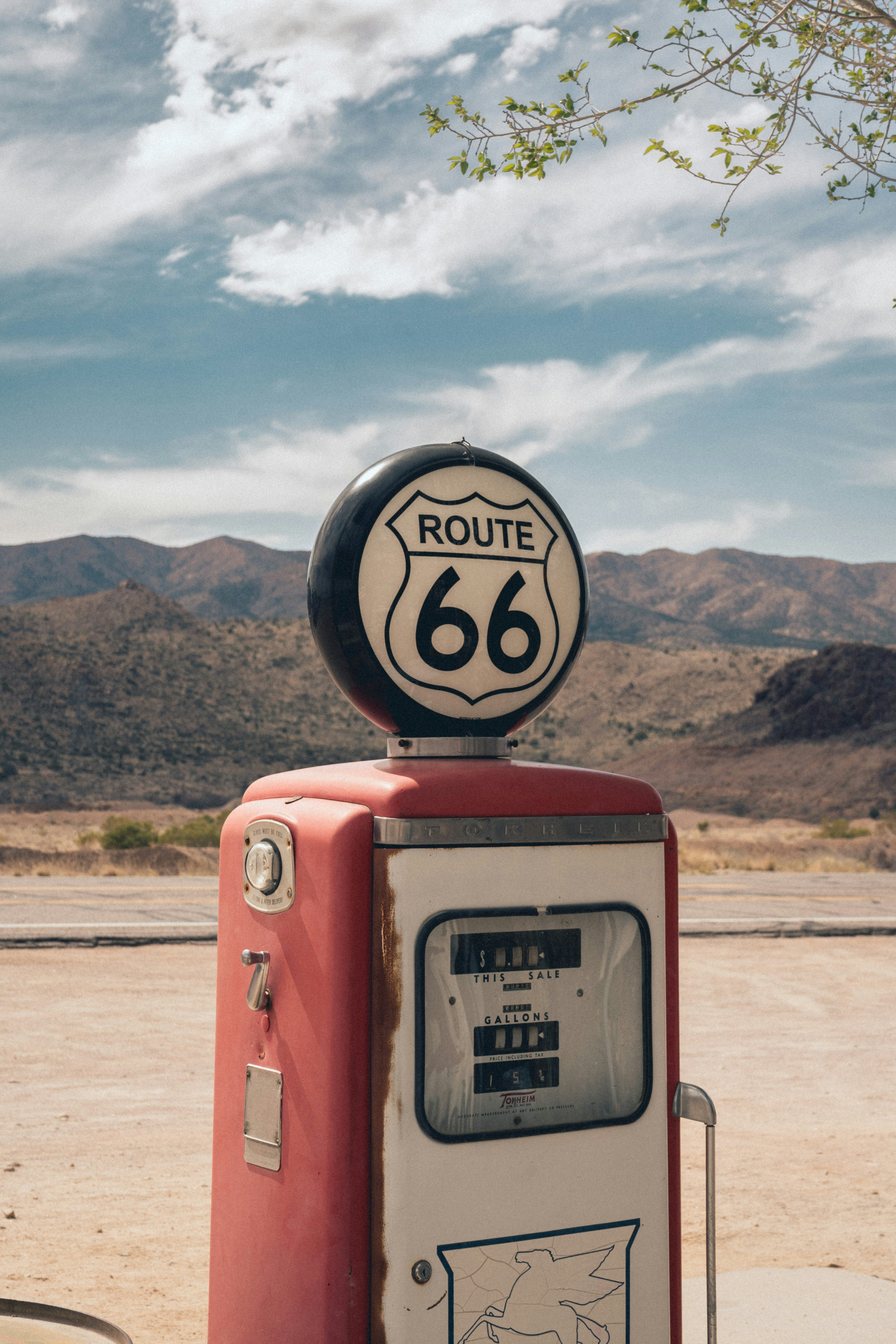 Route 66 Sentinel: The Desert Gas Pump Under Wide Open Skies