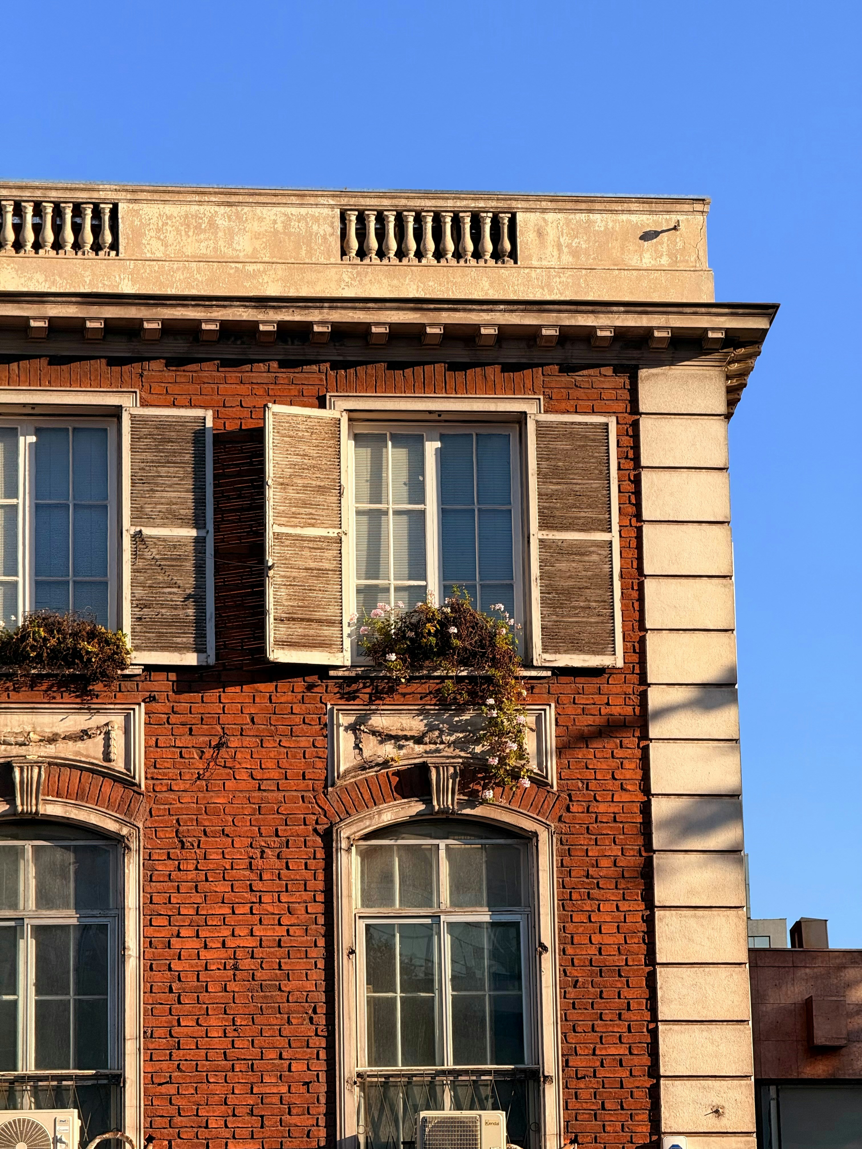 Architectural Harmony: A Dance of Light and Shadow