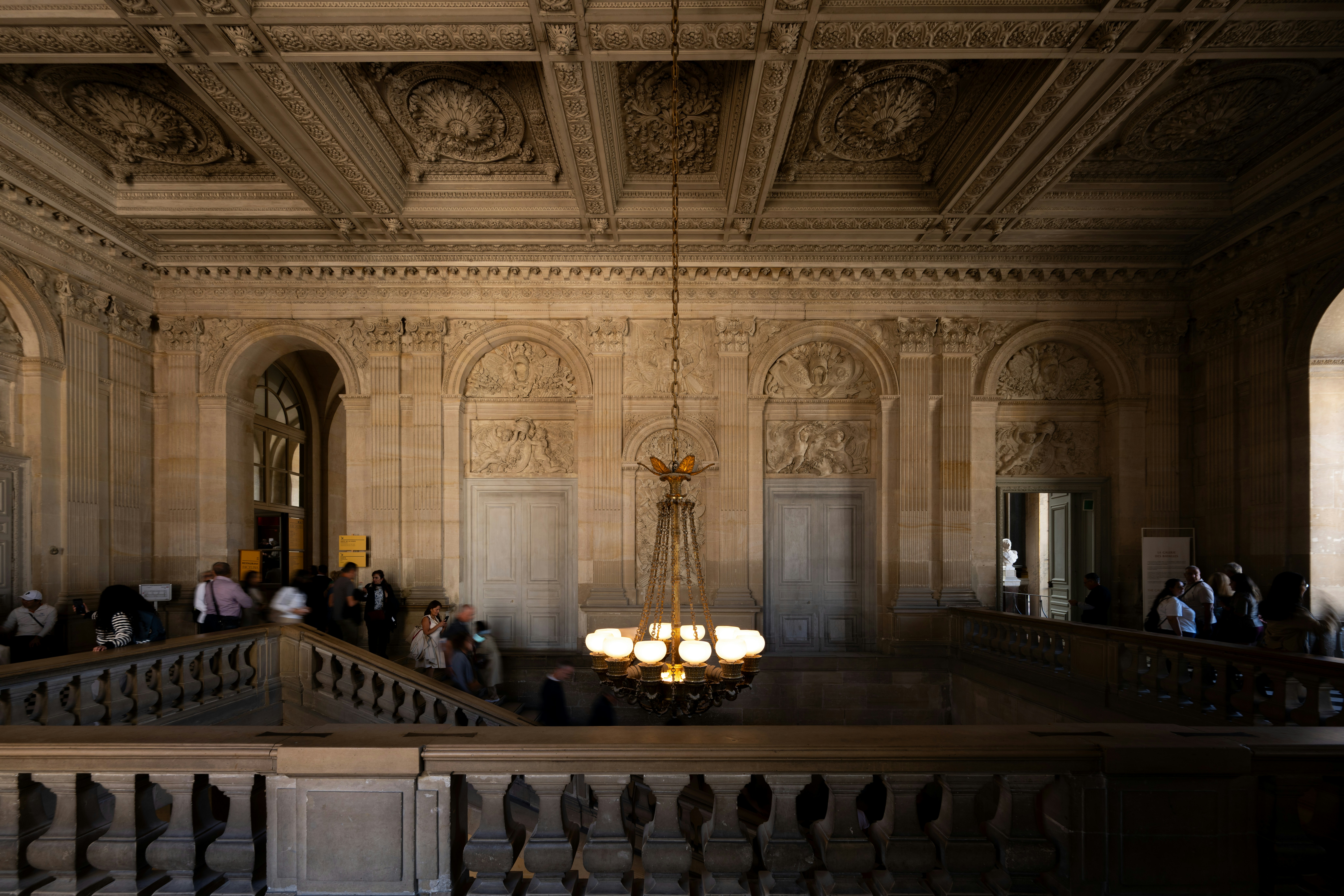 Echoes of Elegance in Architectural Grandeur